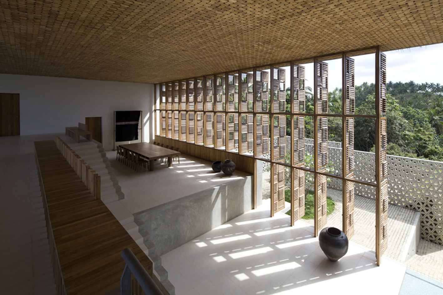Gallery of Villa Vista / Shigeru Ban Architects - 16
