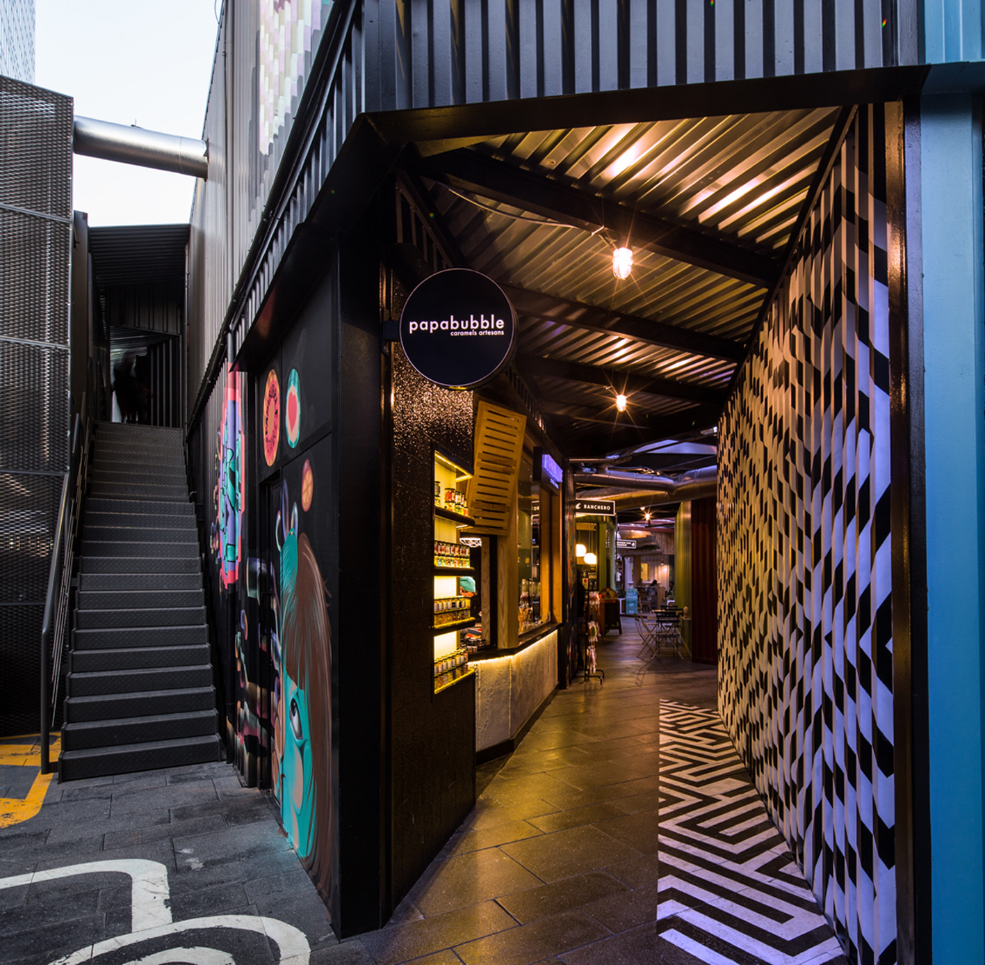 Gallery of Trump Cadde / GAD Architecture - 5