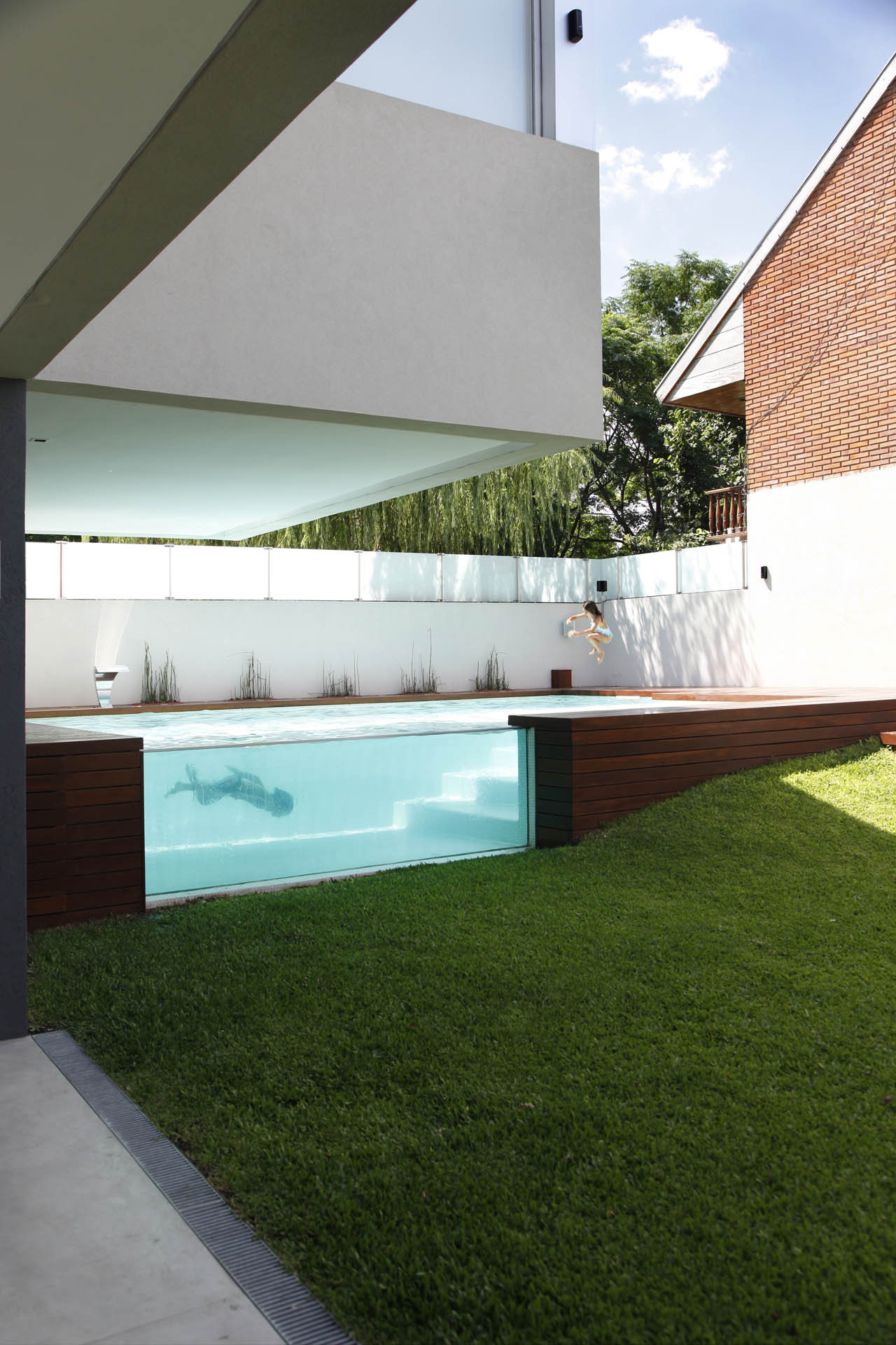 Refresh Yourself with ArchDaily's 15 Most Popular Pools on Pinterest ...