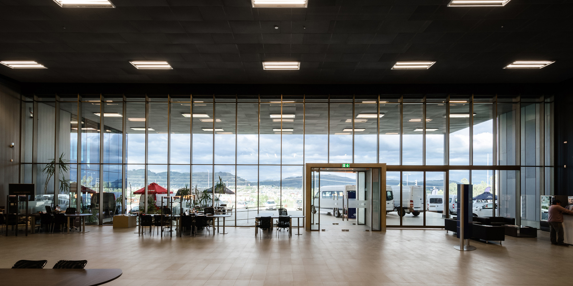 Galería de Kaufmann Temuco / B Schneider Arquitectos e Ingenieros - 29
