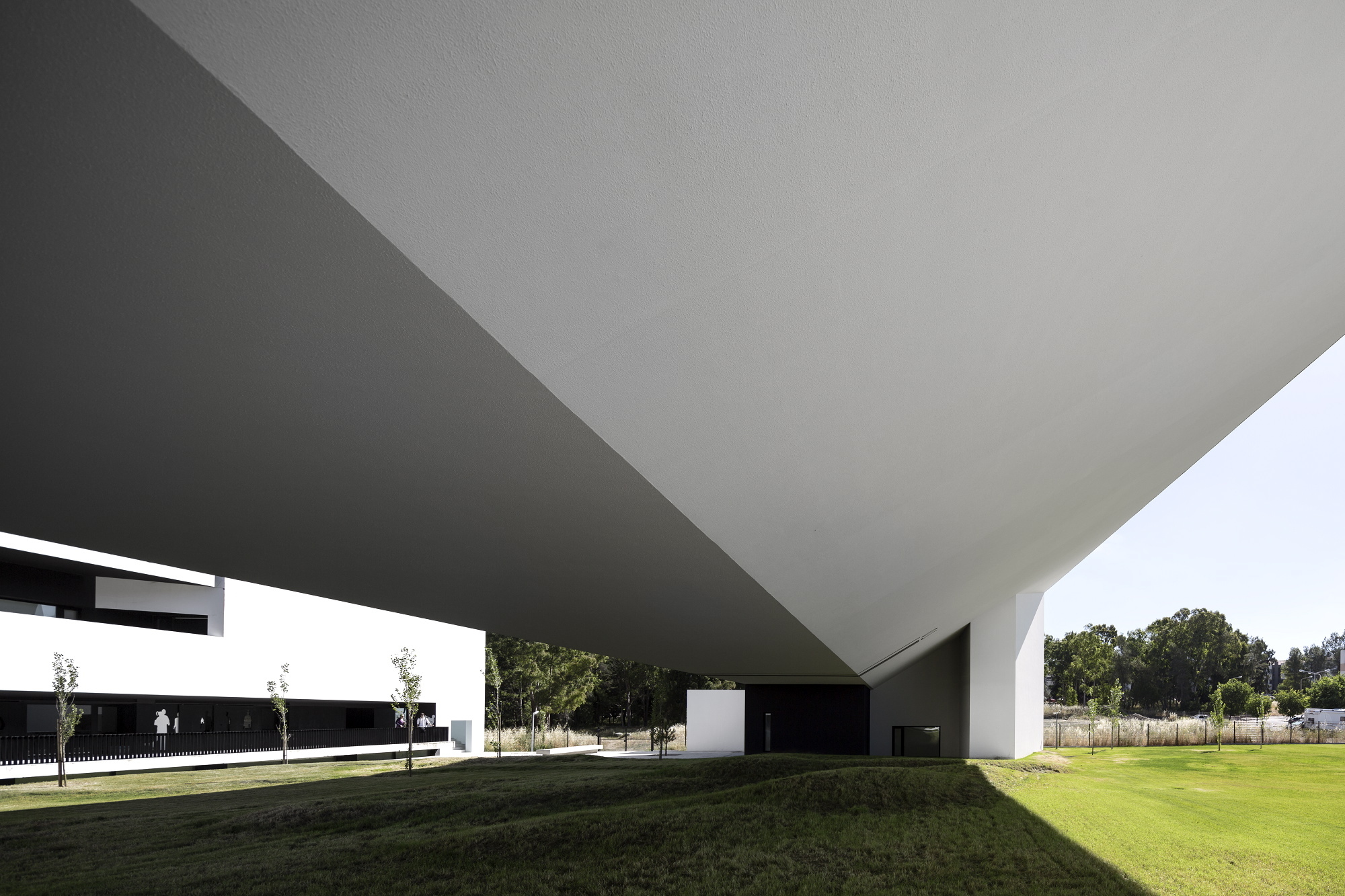 Gallery of STM School of Technology and Management / MONTENEGRO ...