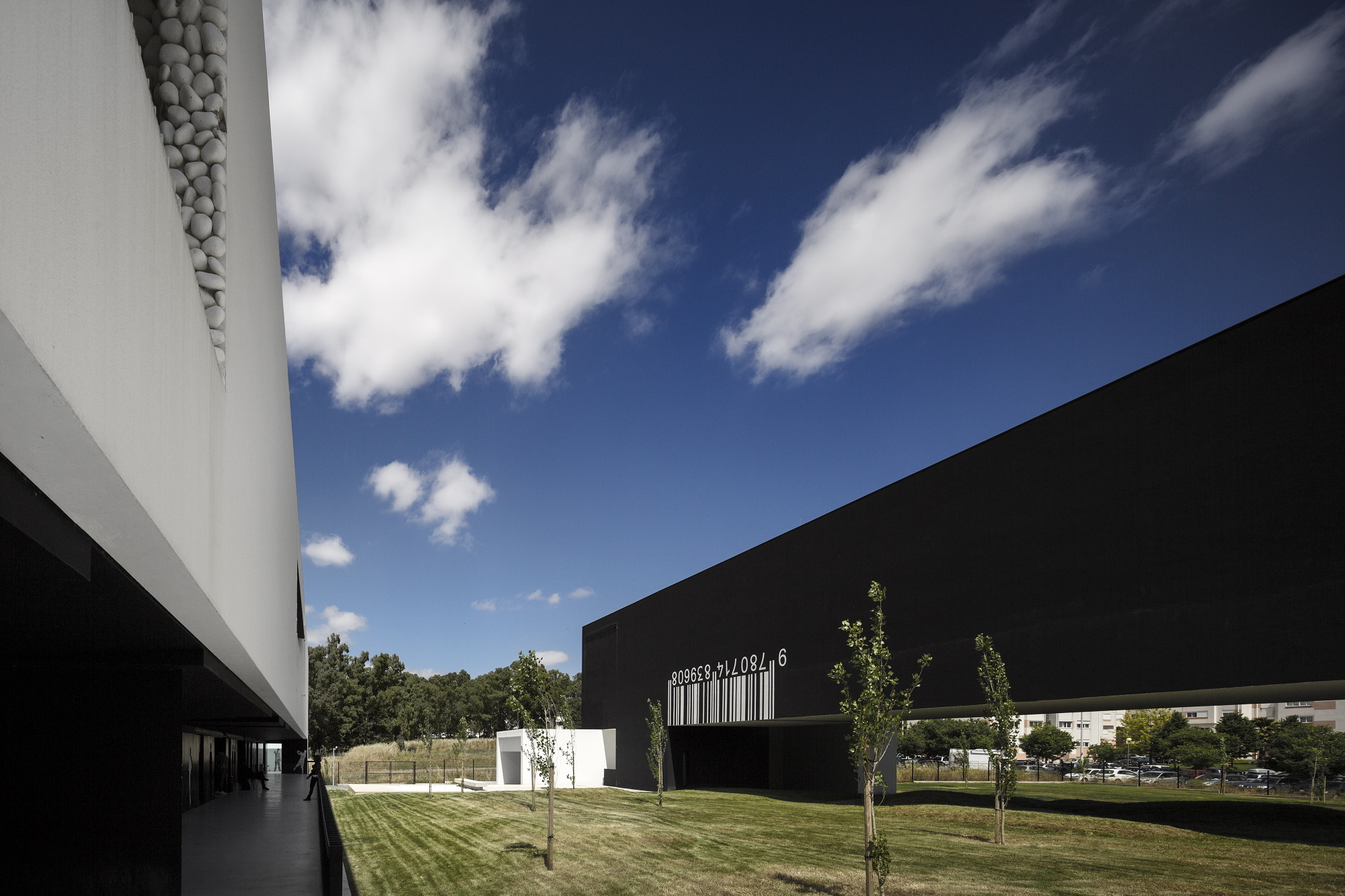 Gallery of STM School of Technology and Management / M.AR Montenegro ...