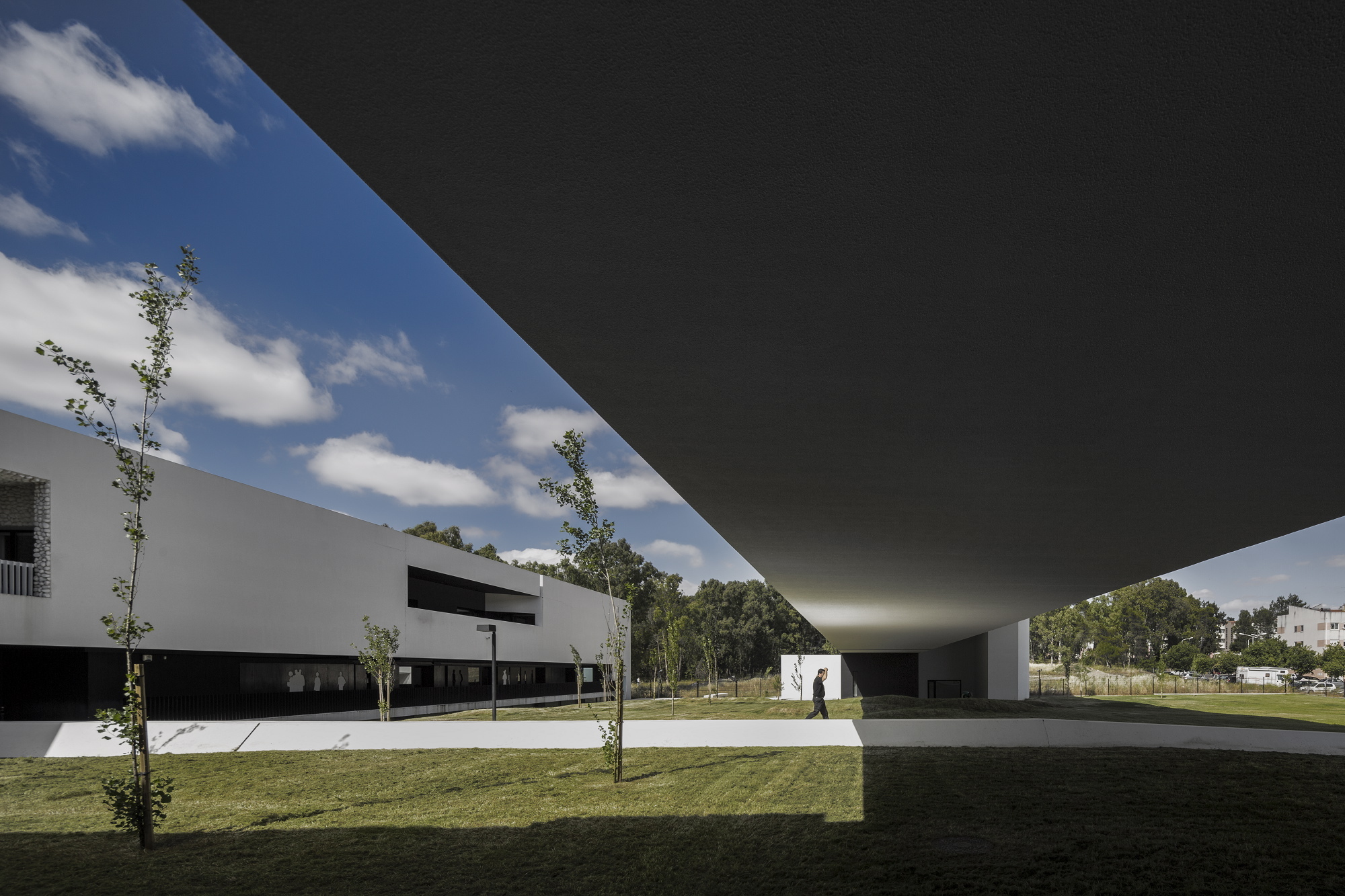 Gallery of STM School of Technology and Management / M.AR Montenegro ...