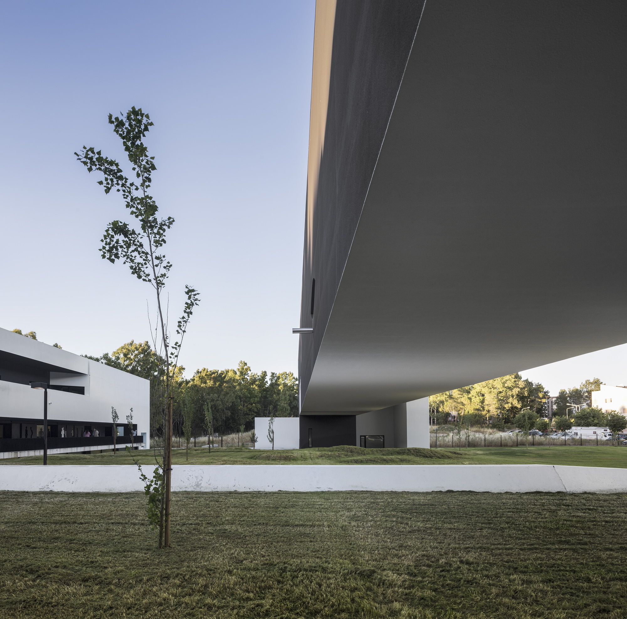 Gallery of STM School of Technology and Management / M.AR Montenegro ...