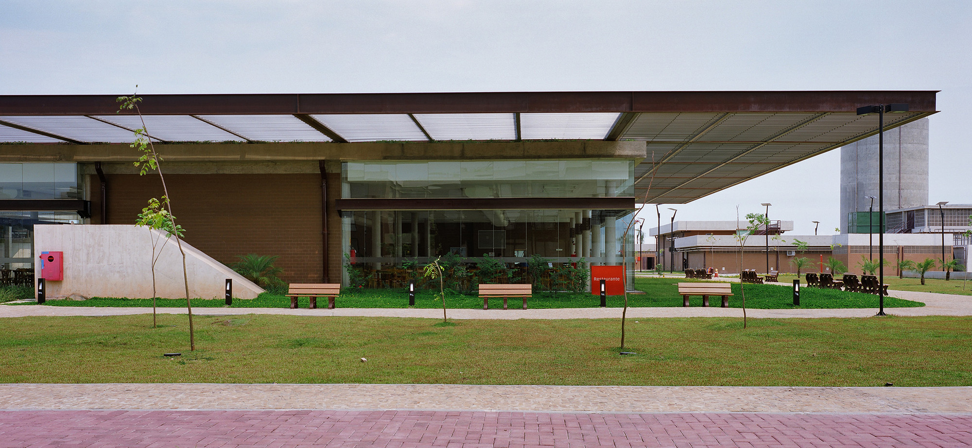Gallery of SESC Barra Secondary School / Indio da Costa Arquitetura - 13