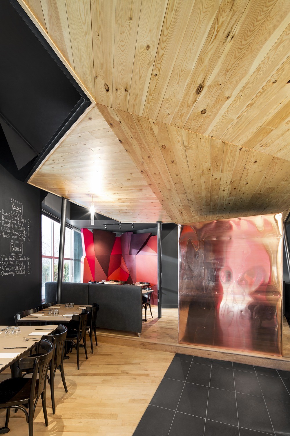 Gallery of Chez Carl / Jean De Lessard - 4