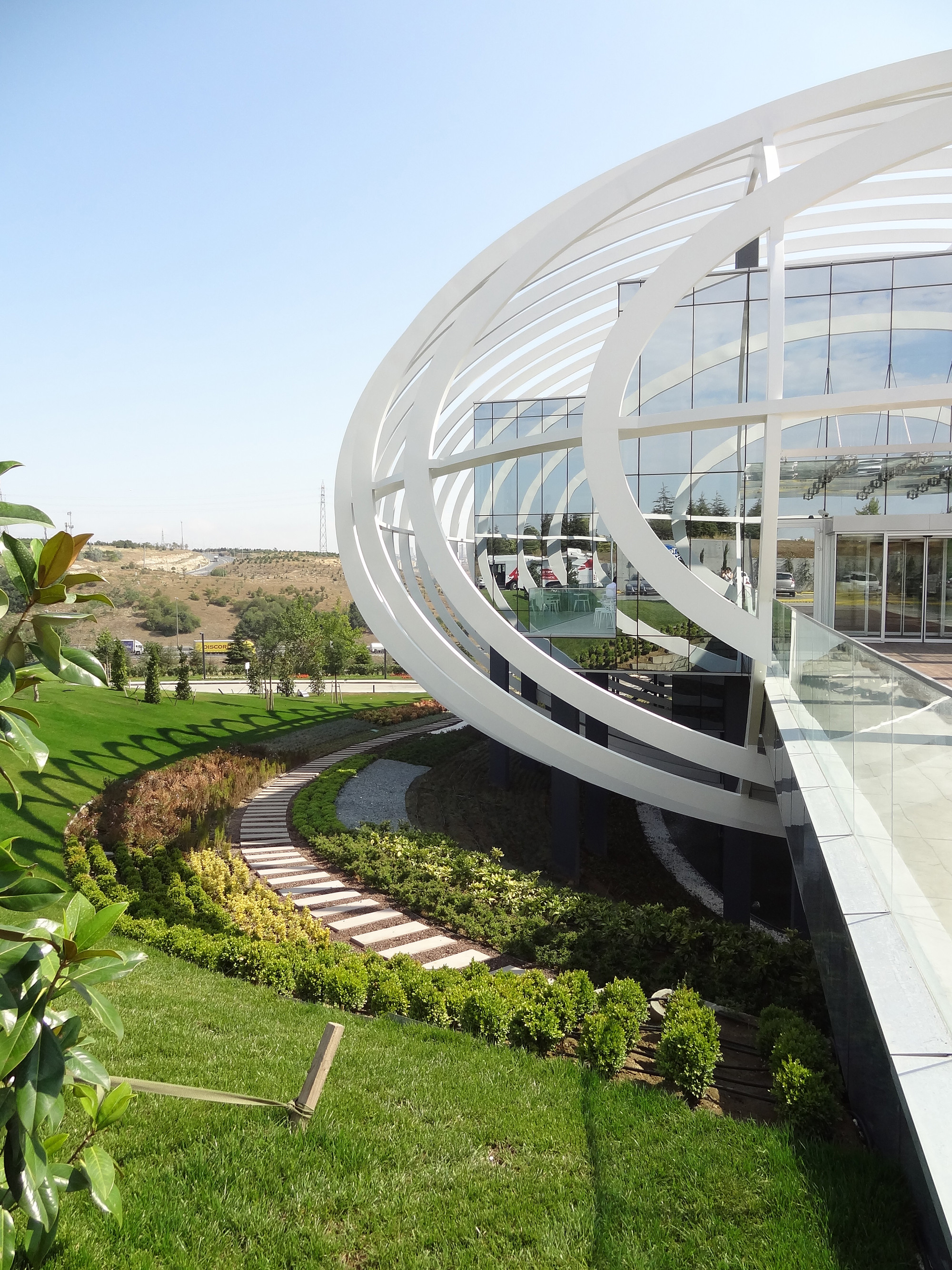 Gallery of Tema Istanbul Showroom / Yazgan Design Architecture - 8