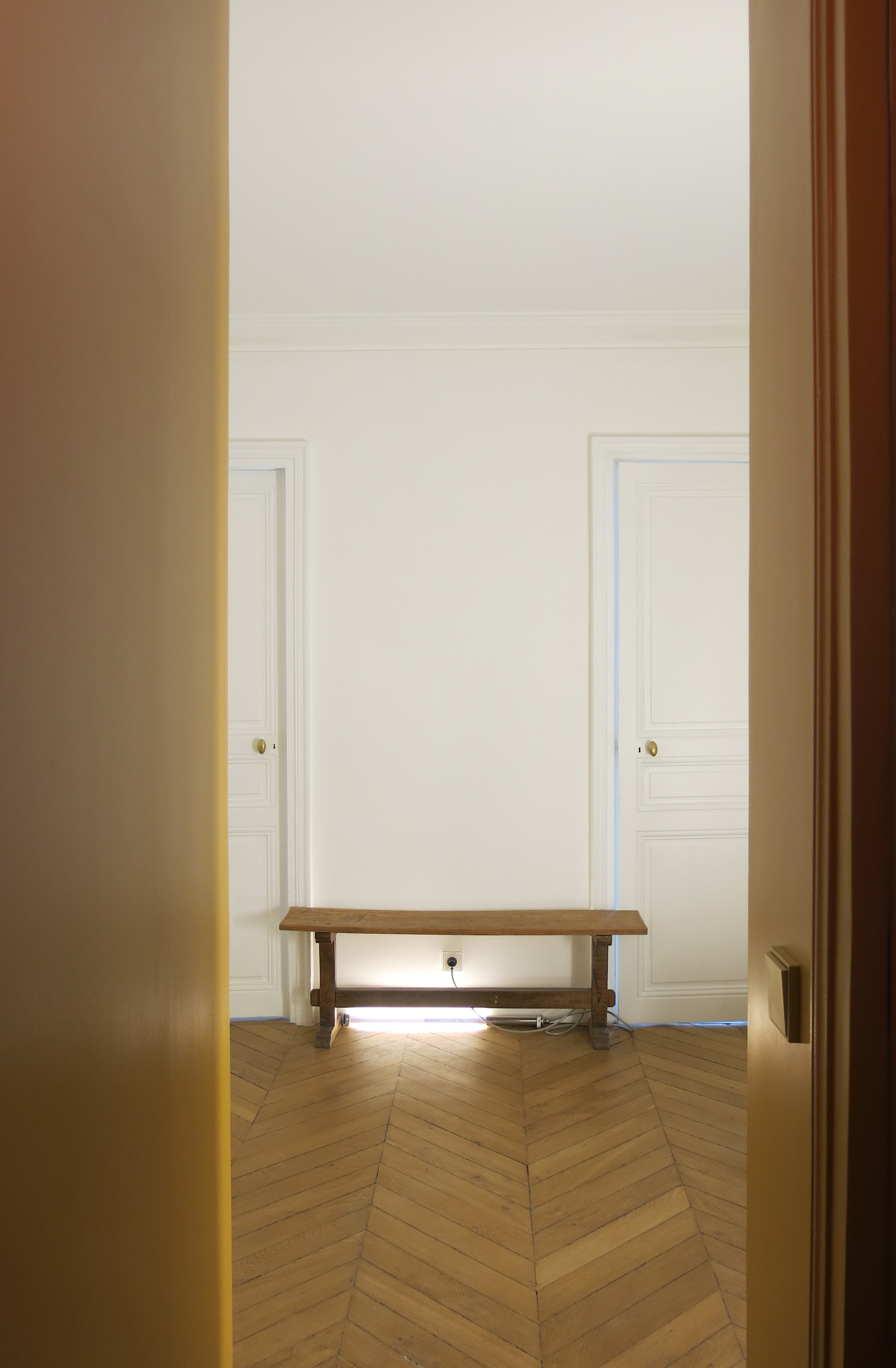 Galería de Apartamento parisino renovado / JKLN - 2