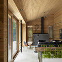 Stealth Cabin / Superkül inc | ArchDaily