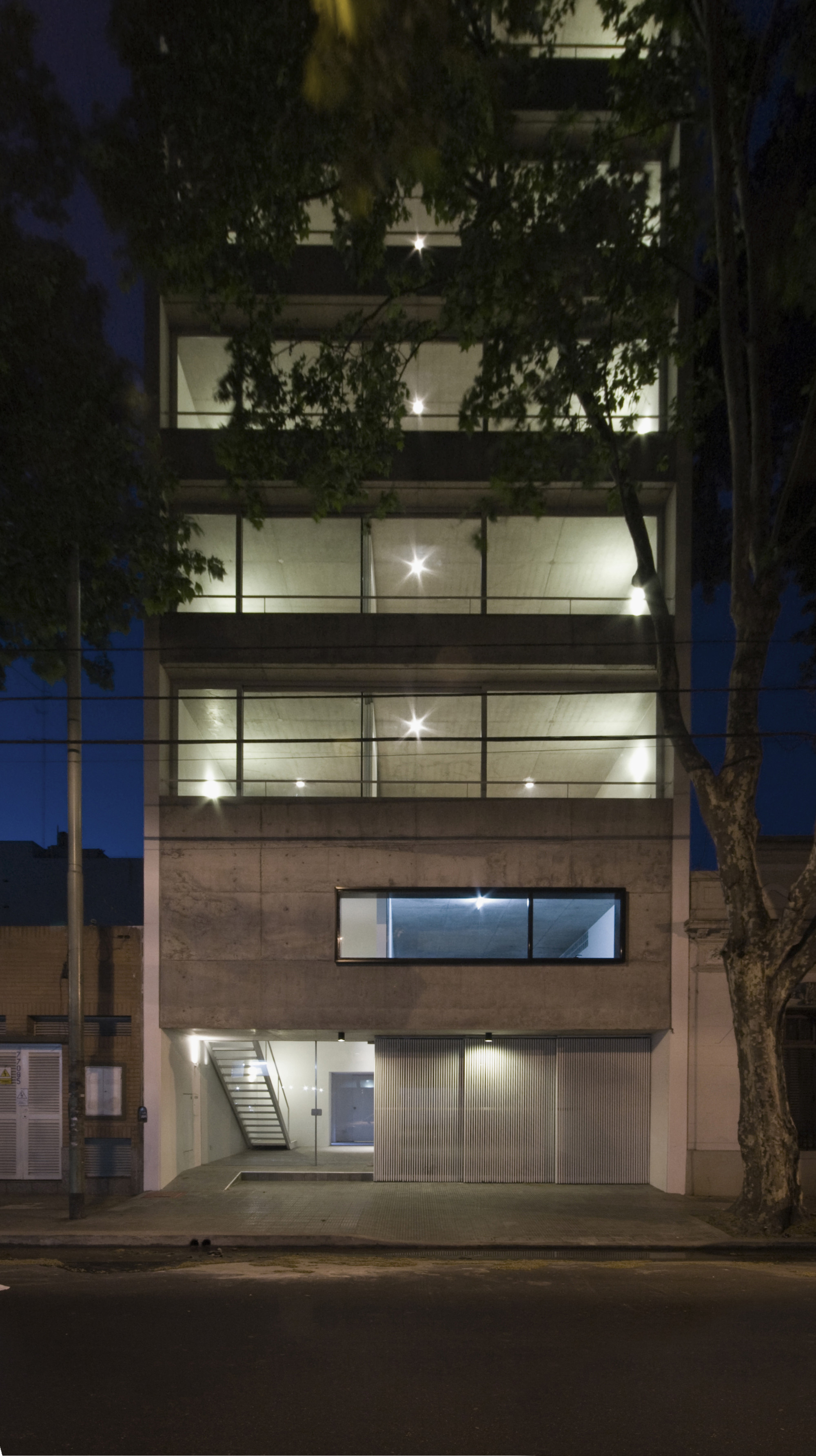 Galería de Edificio Fitz Roy / Estudio Carlos Cottet - 26