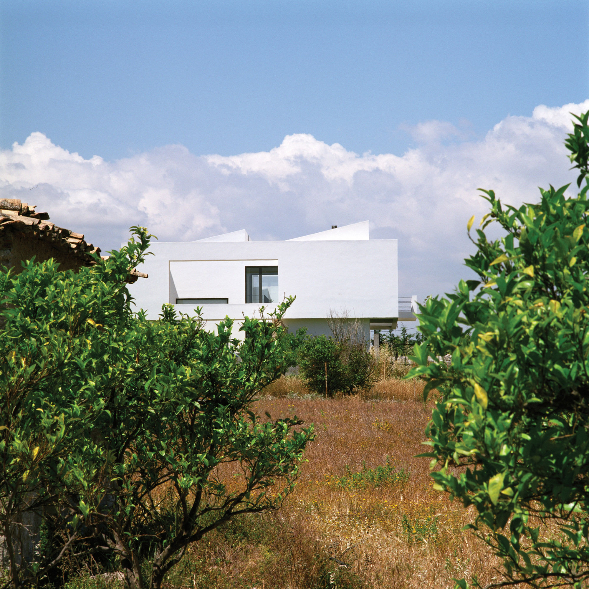 Gallery of Residence in Ancient Korinthos / Spiros Papadopoulos Studio - 18