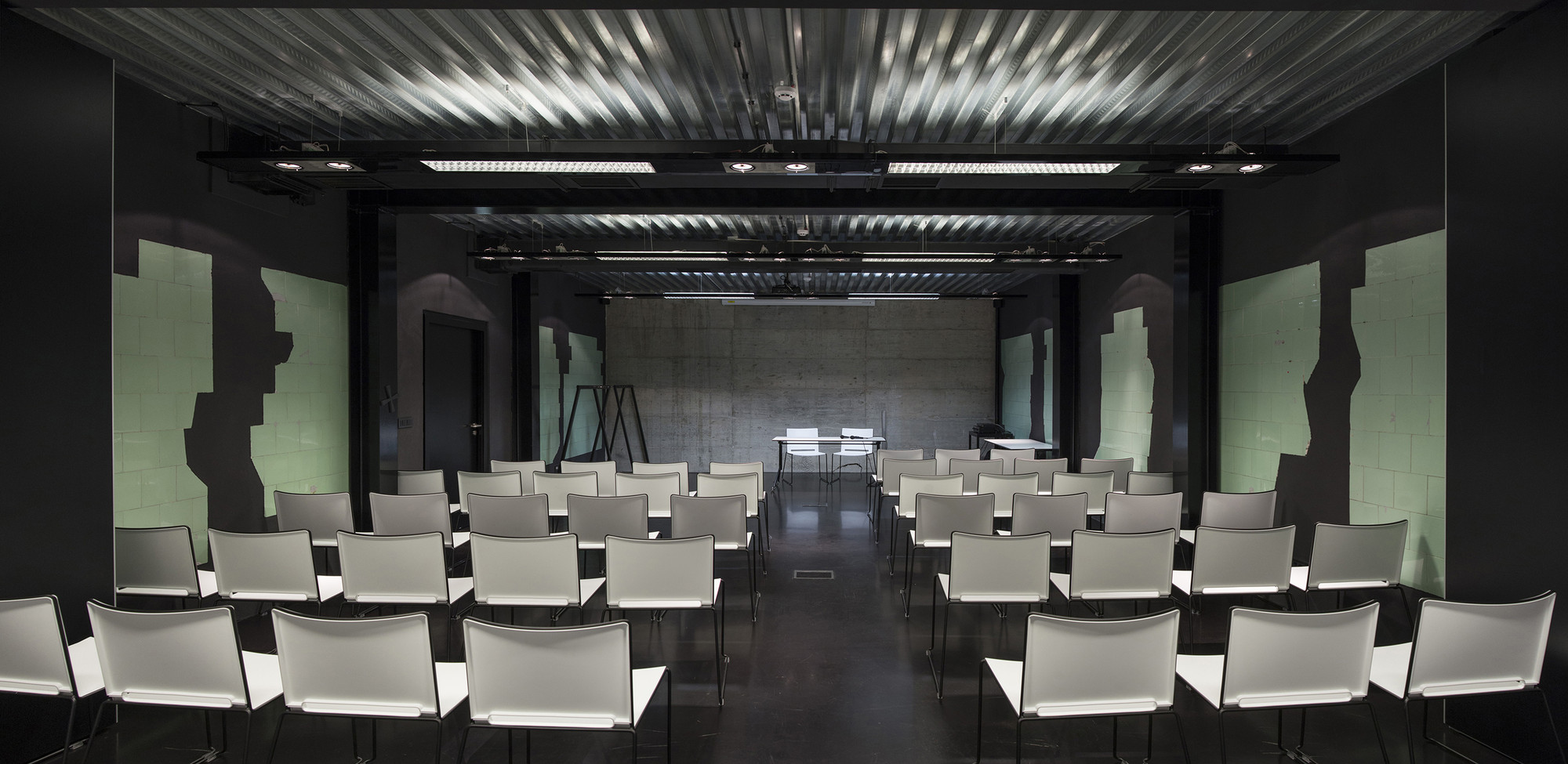 Gallery of Public Library In Labin / Ivana Žalac, Margita Grubiša, Igor ...