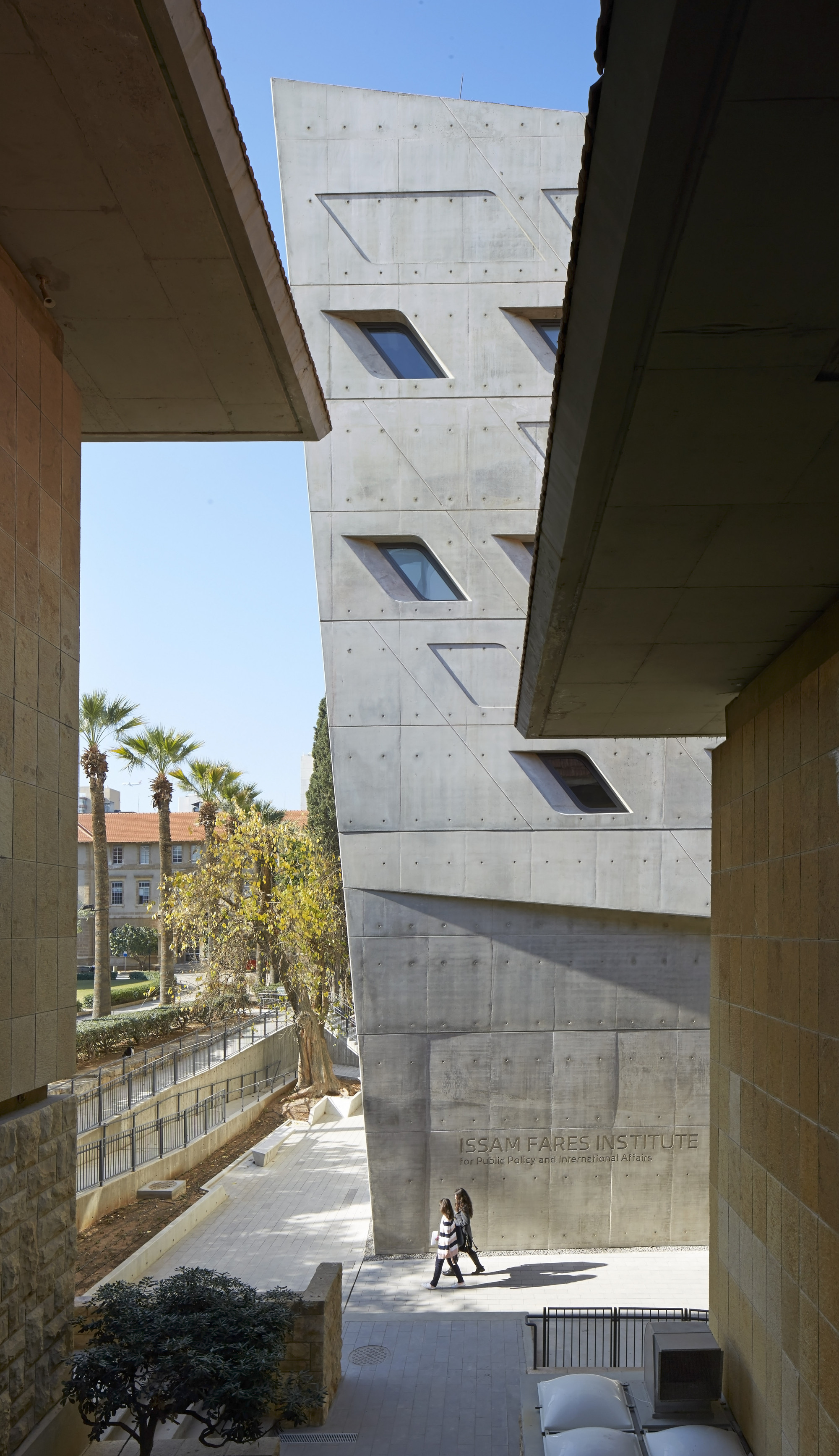 Gallery of Issam Fares Institute – American University of Beirut / Zaha ...