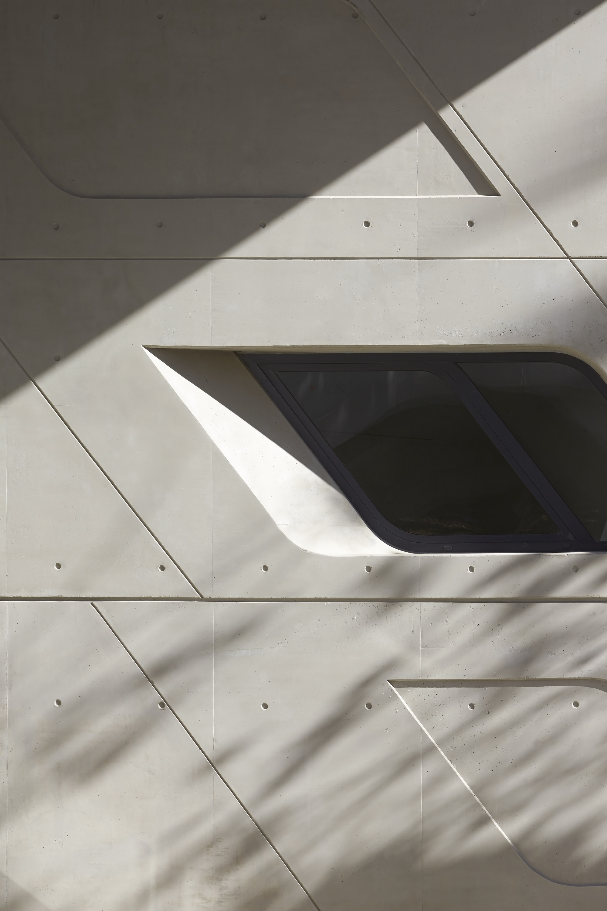 Gallery of Issam Fares Institute – American University of Beirut / Zaha ...