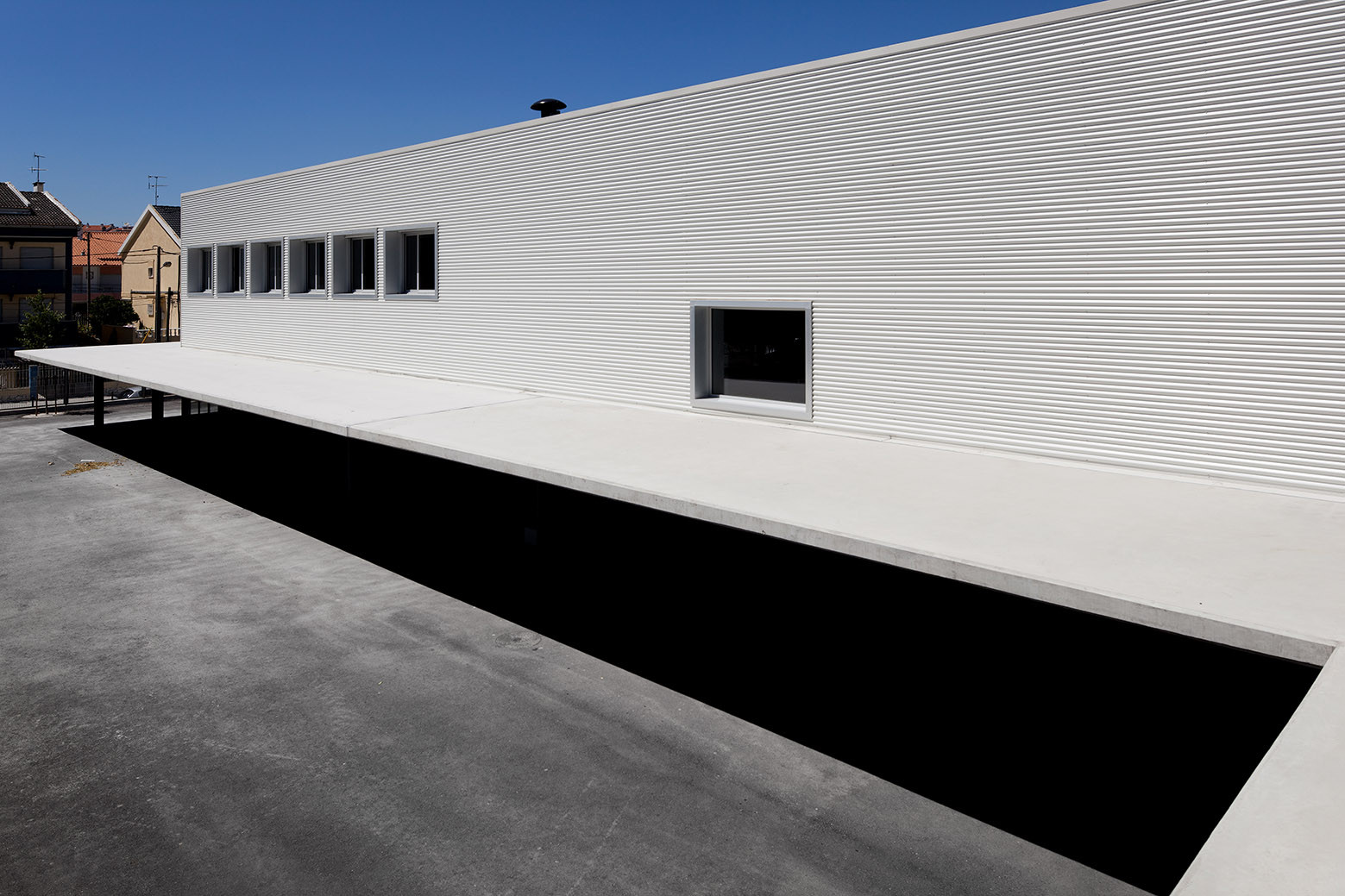 Escuela Secundaria da Amora / Bak Gordon Arquitectos | ArchDaily México