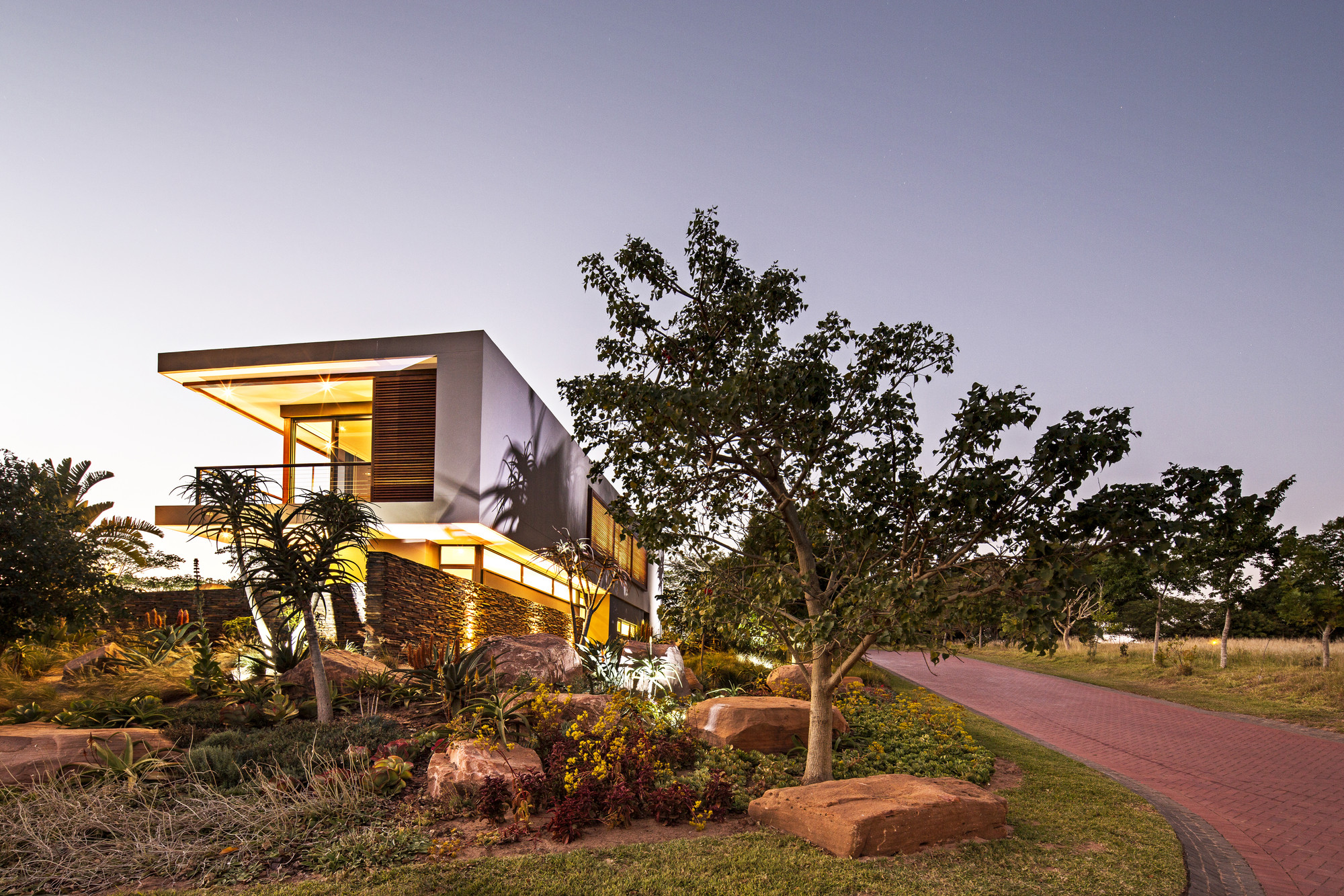 Gallery of Aloe Ridge House / Metropole Architects - 20