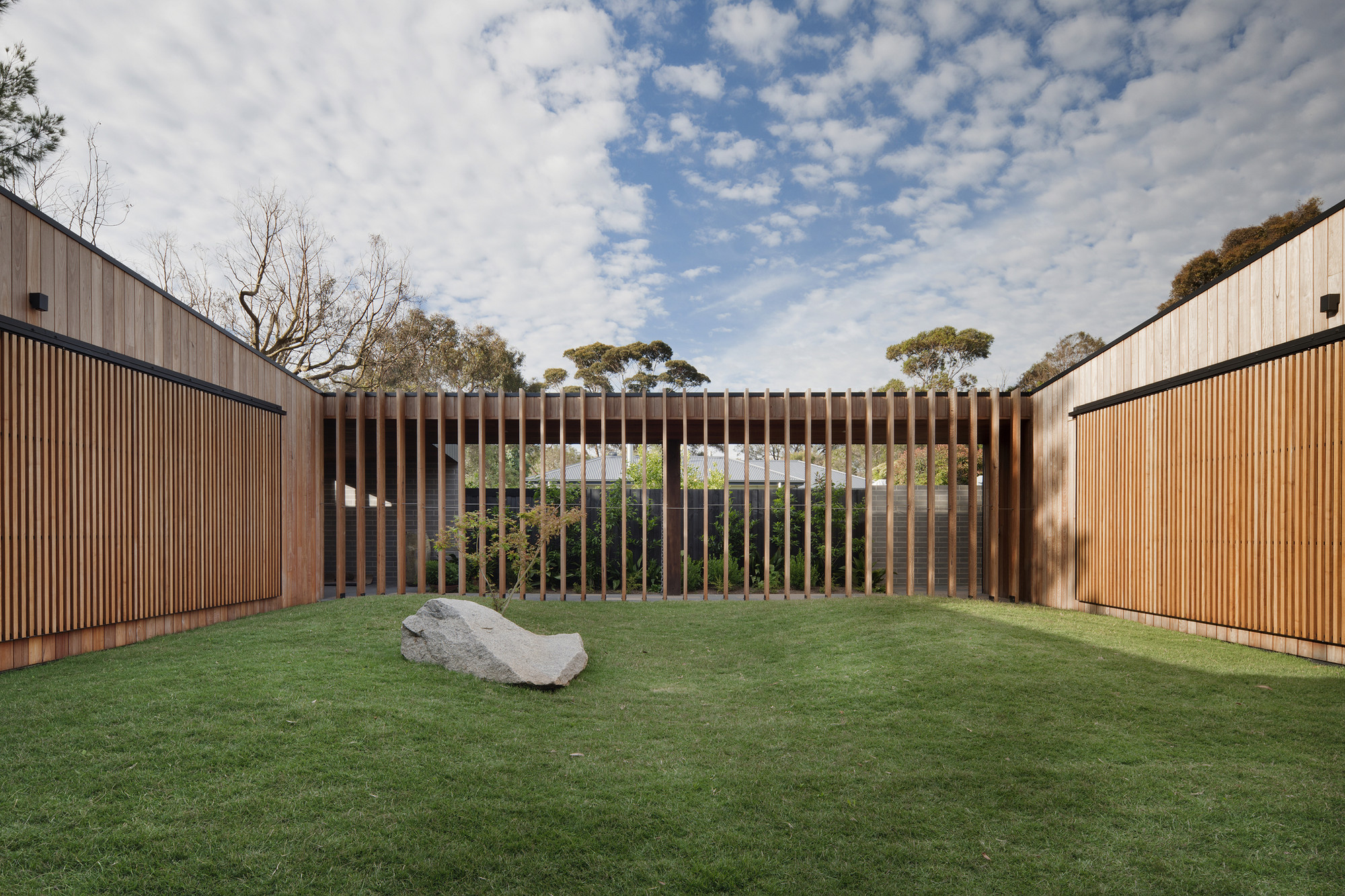 Gallery of Hover House / Bower Architecture - 4