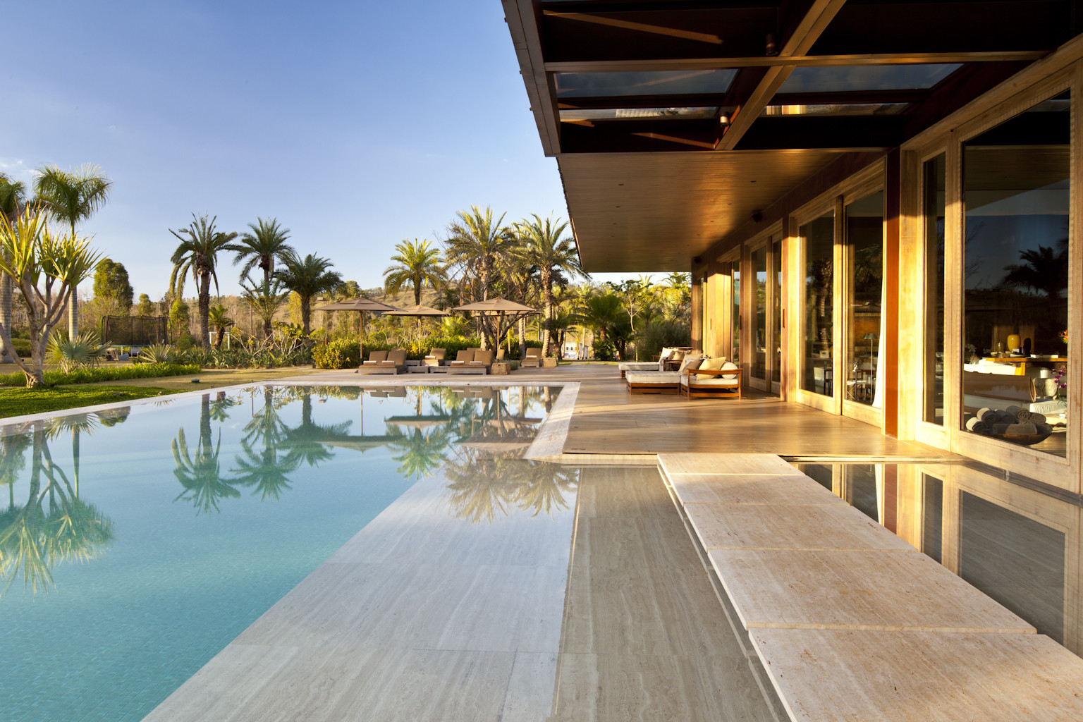 Gallery of Nova Lima House / S+A Brazil - 9