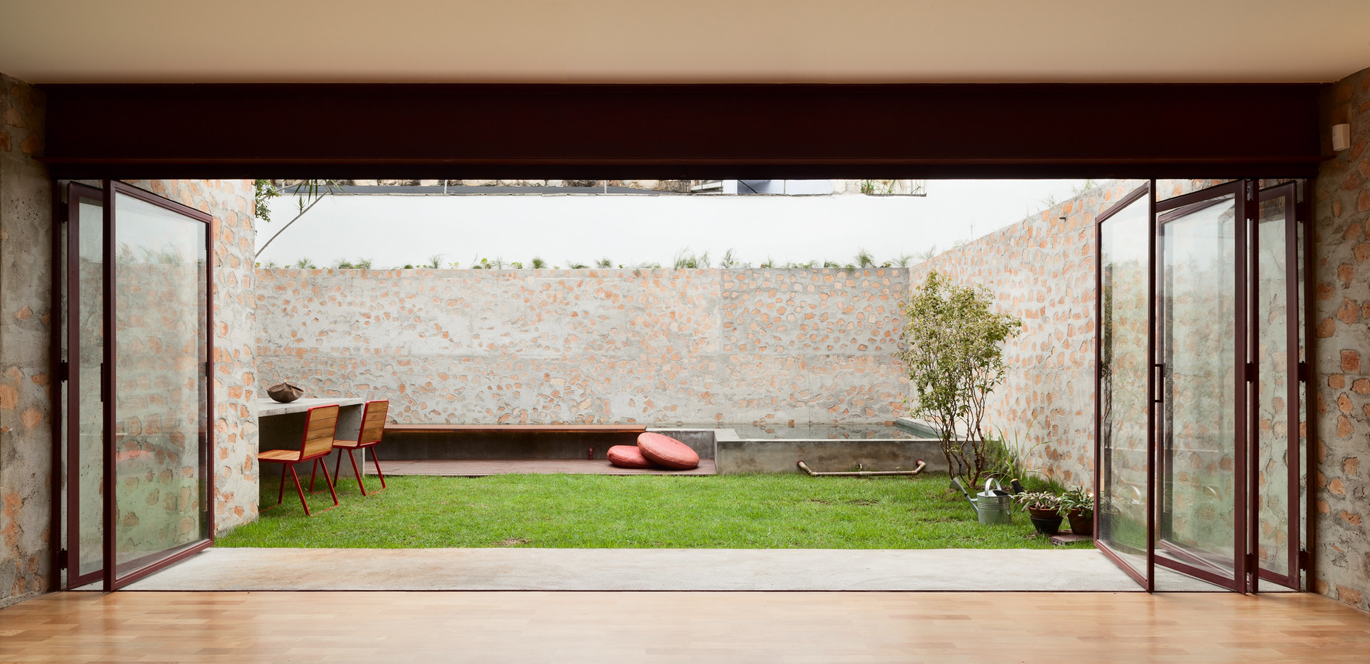 Gallery of Itobi House / Apiacás Arquitetos - 15
