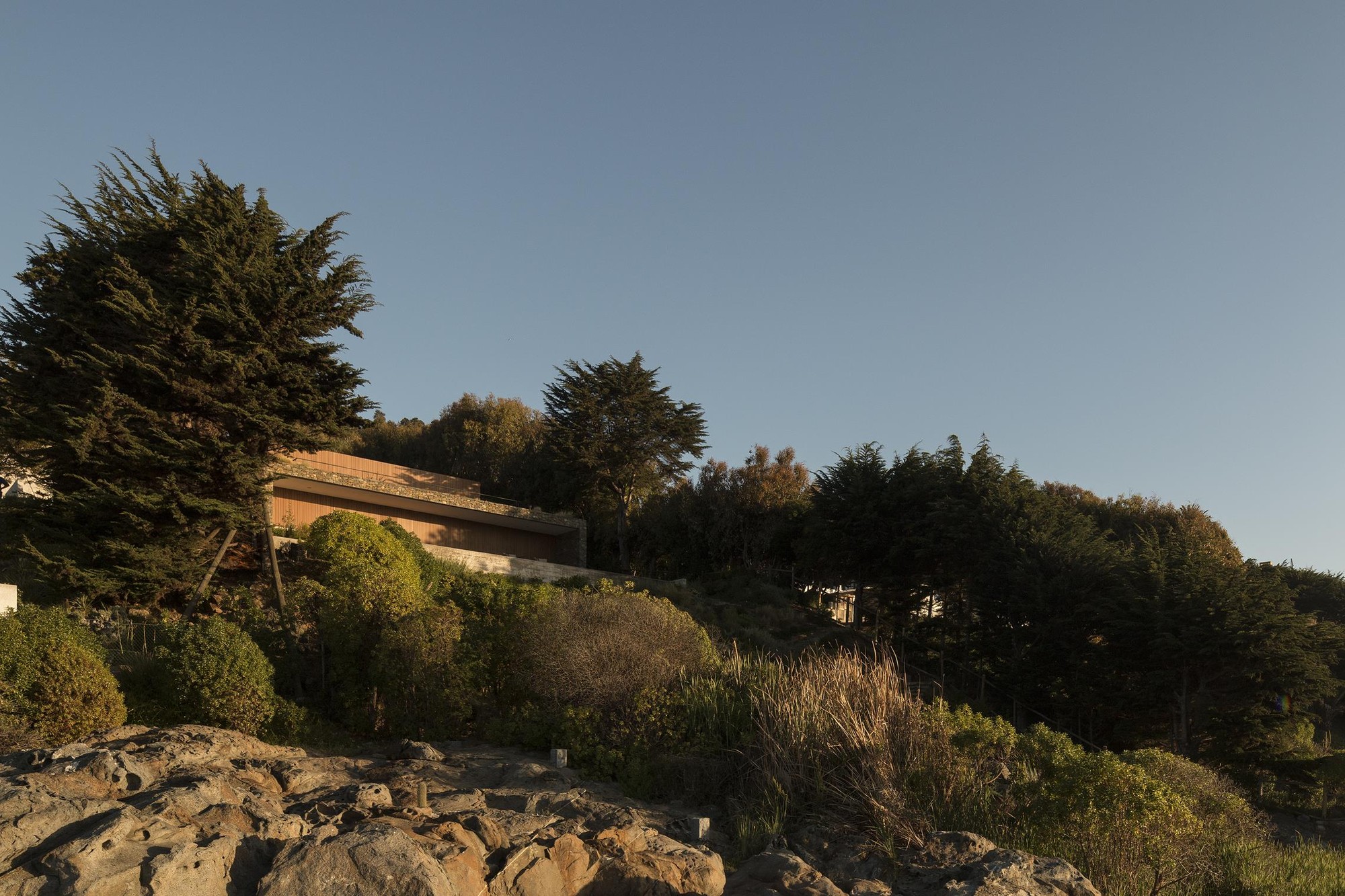 Galería de Casa Rocas / studio mk27 - 33