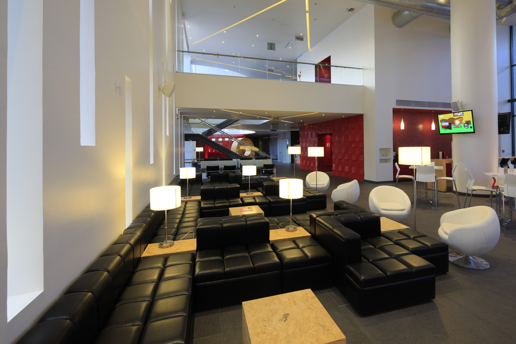 Galería de Hotel Ramada Encore Guadalajara / Echauri Morales ...
