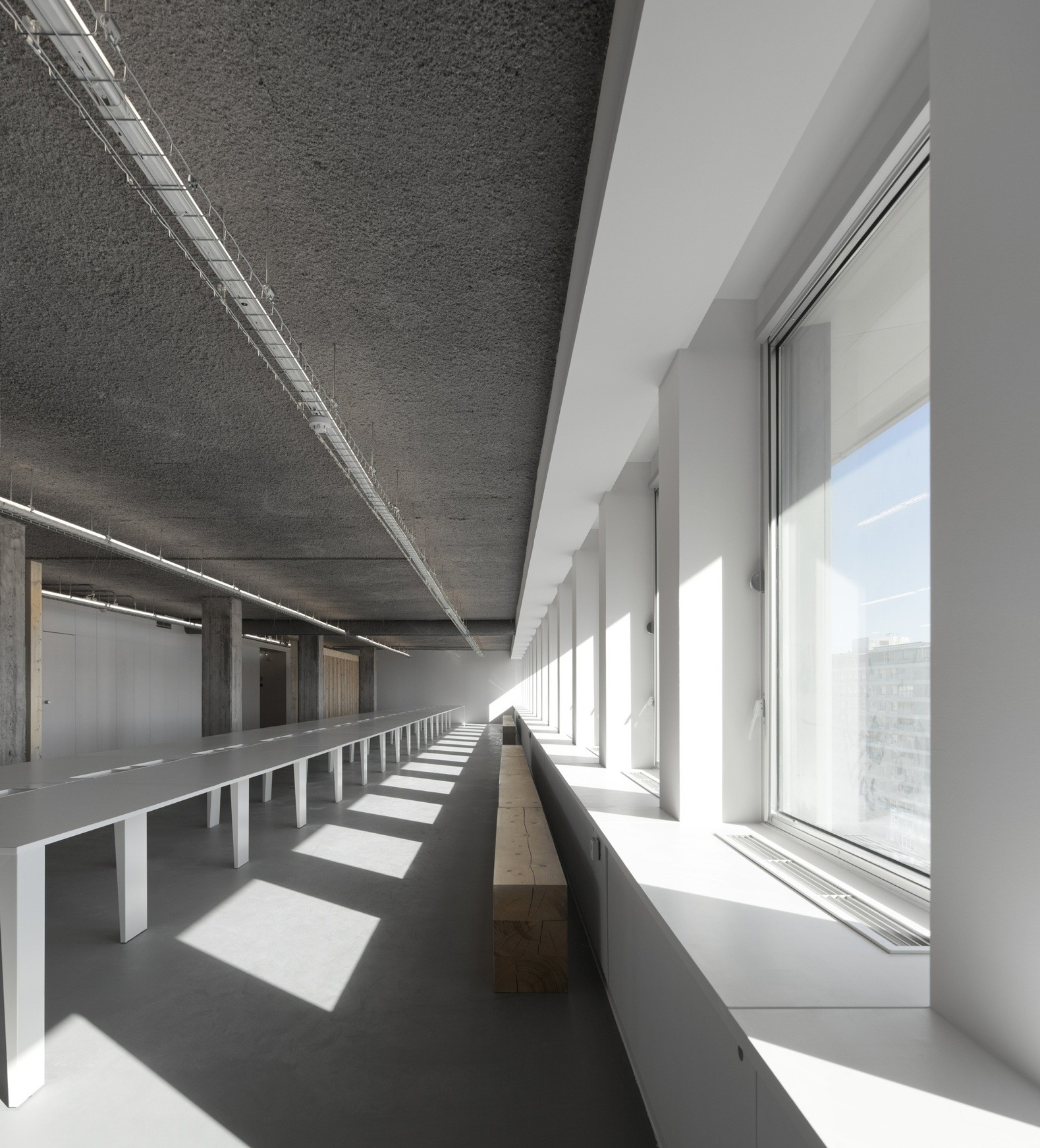 Gallery of TBWA\LISBON office / ColectivArquitectura - 5