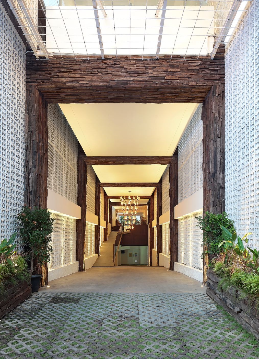 Galería de Akmani Legian / TWS Partners - 22