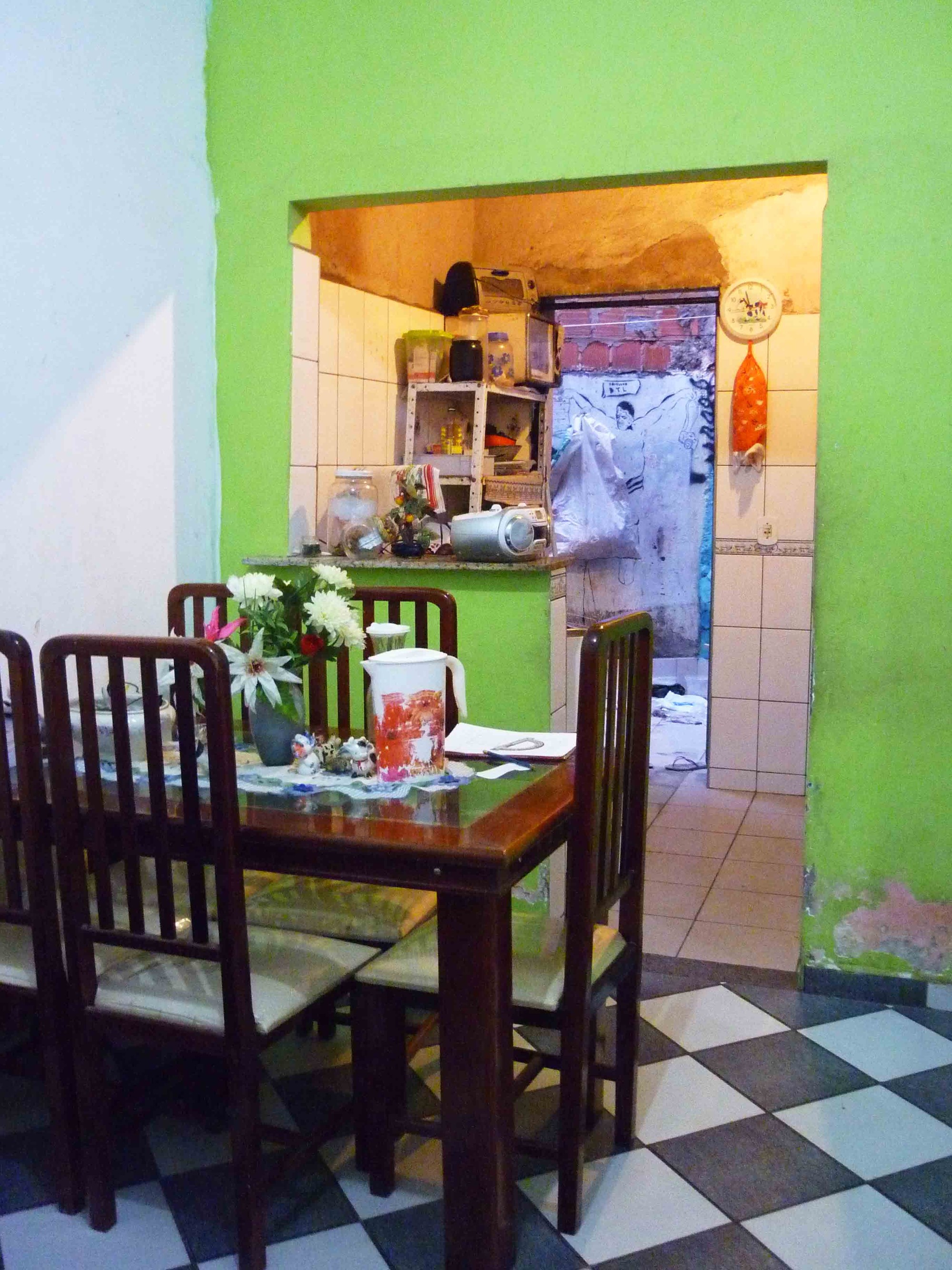 Gallery of Case Study: The Unspoken Rules of Favela Construction - 9