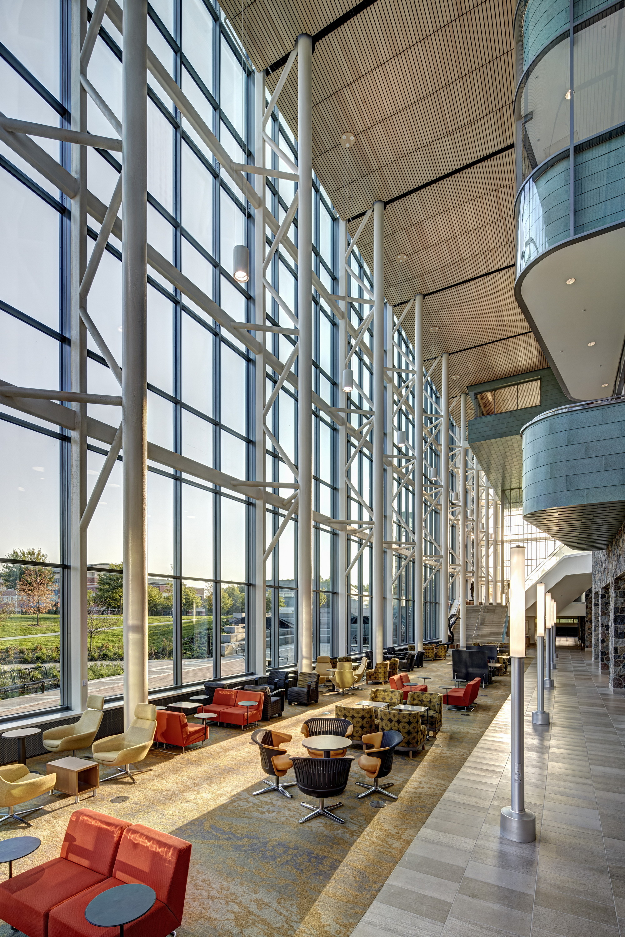 Gallery of GVSU Pew Library / Stantec - 30
