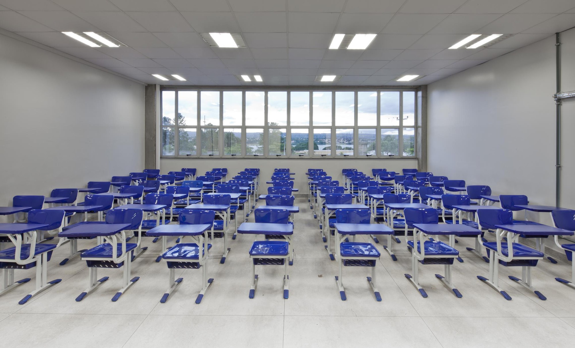 Gallery of North Classroom Block / CEPLAN - 8