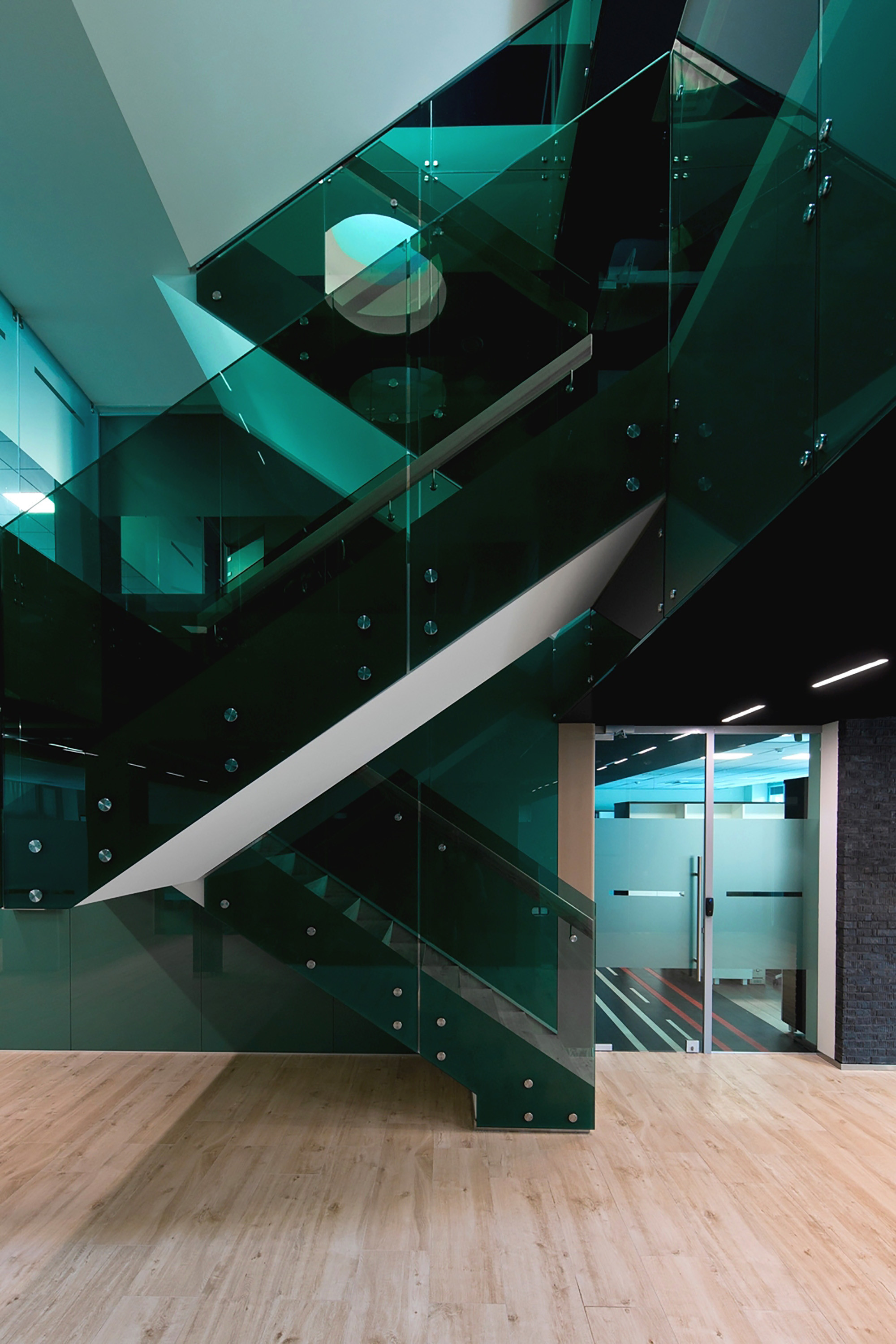 Gallery of Transport and Logistic Company Office building / 4PLIUS ...