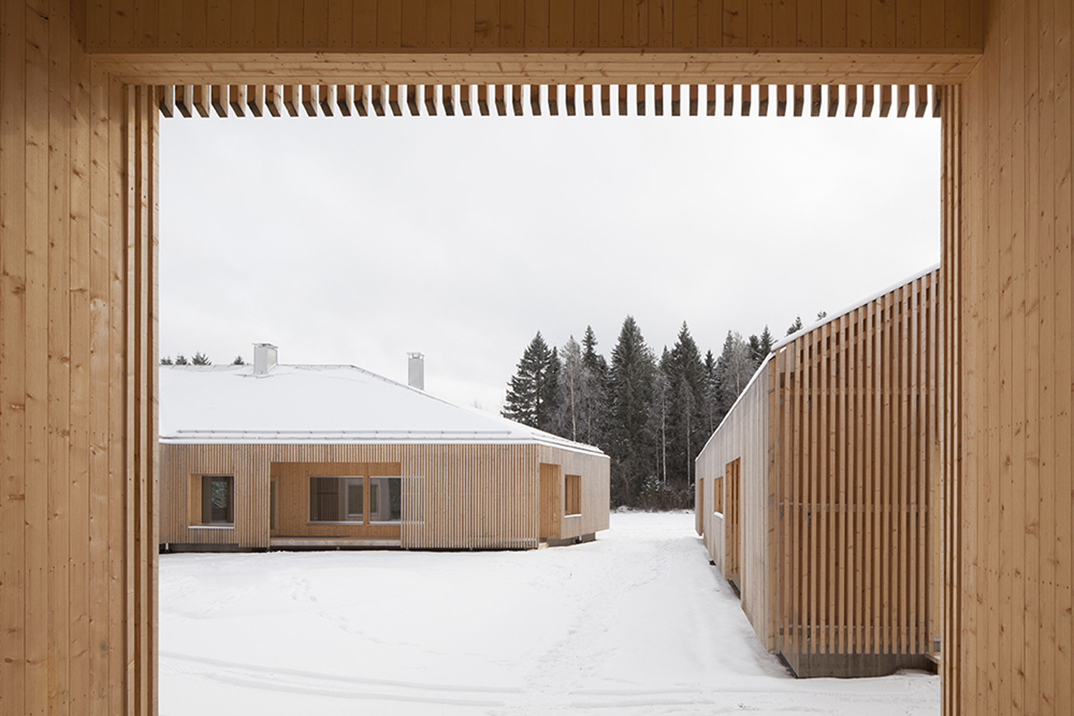 Gallery of House Riihi / OOPEAA - 12