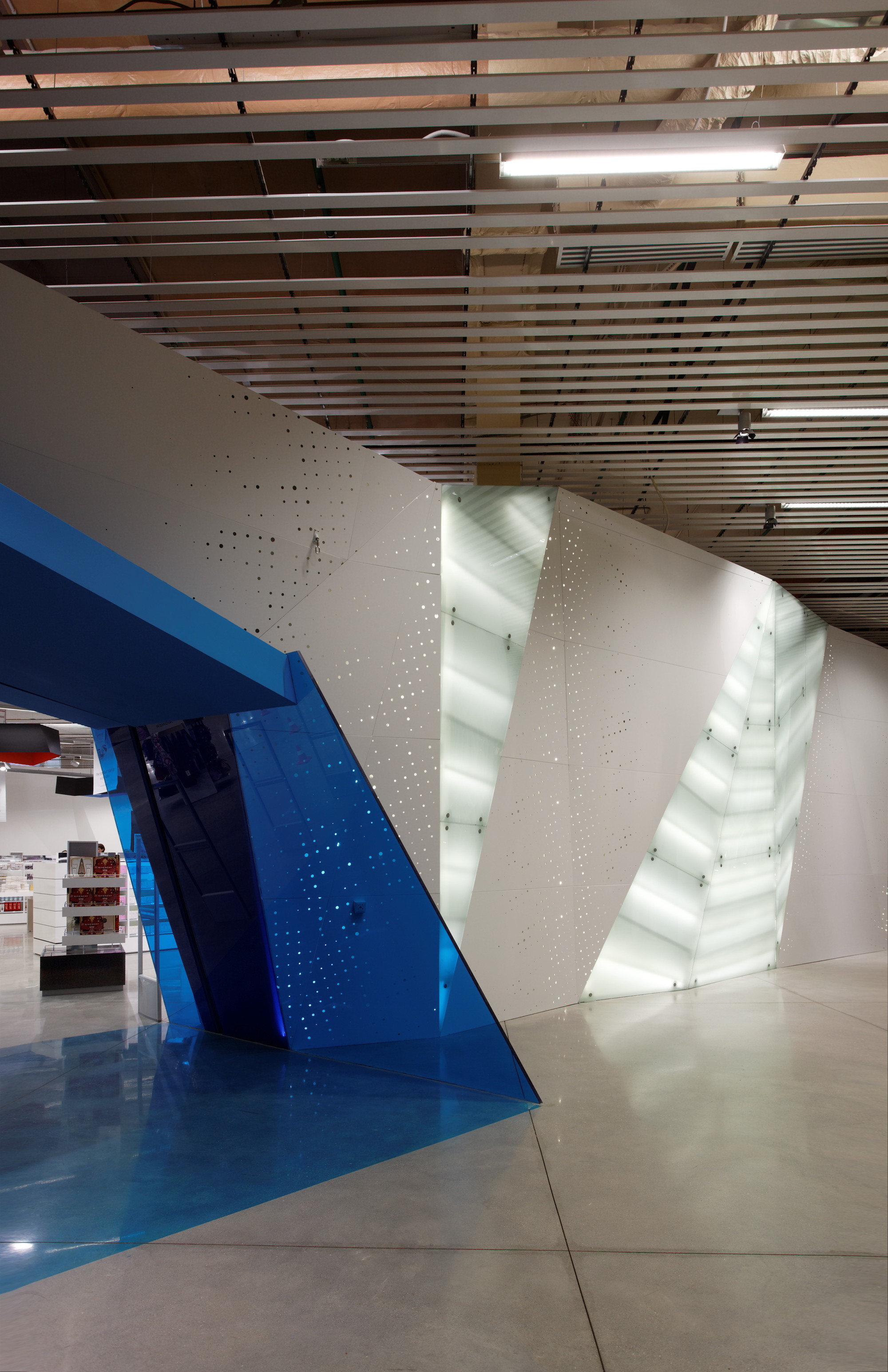 Gallery of Koltsovo Airport / VOX Architects - 9