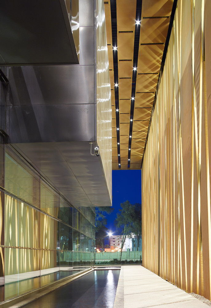 Gallery of Tripoli Congress Center / Tabanlioglu Architects - 8