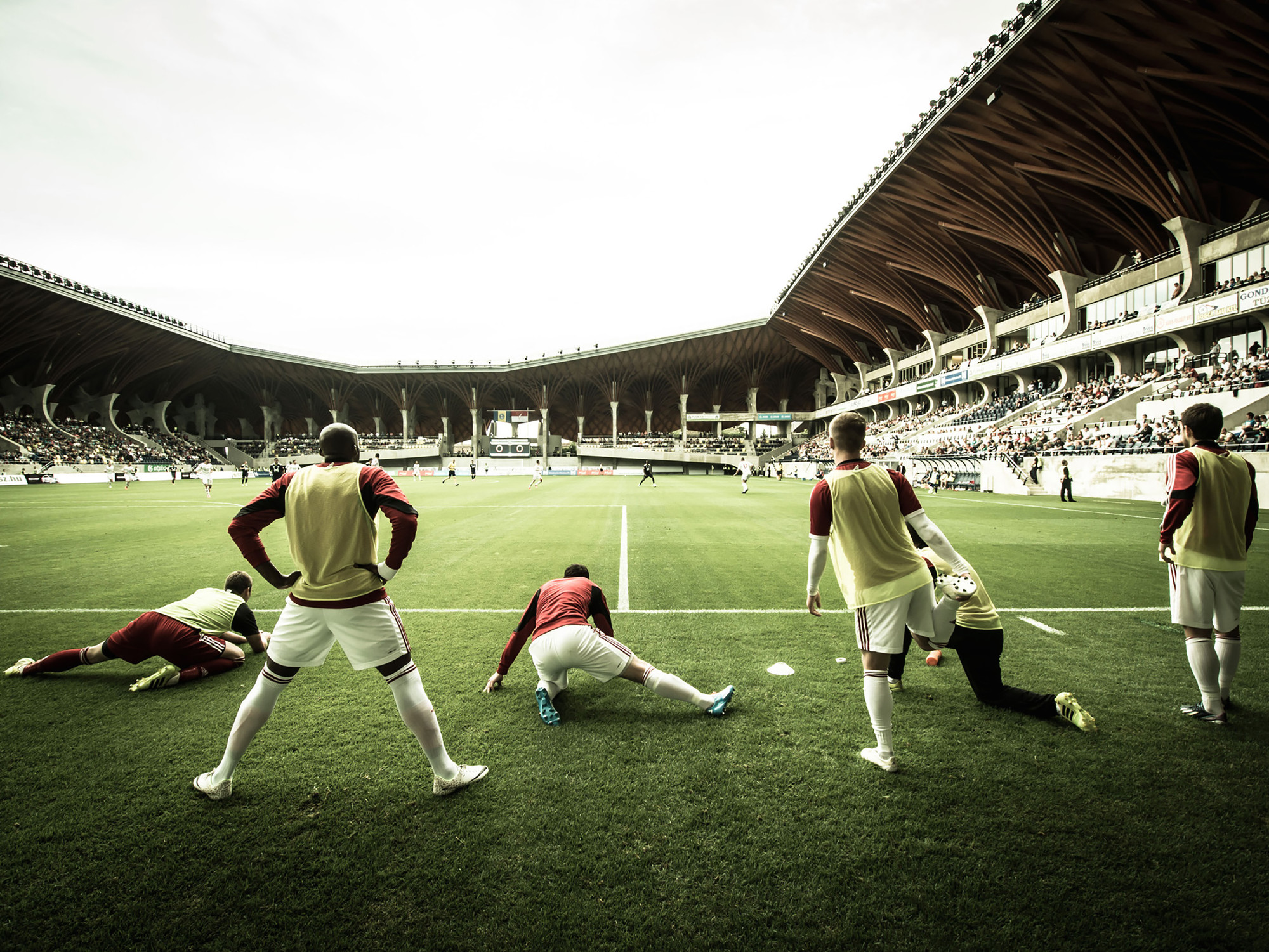 Gallery of Pancho Arena / Tamás Dobrosi + Doparum Architects - 19
