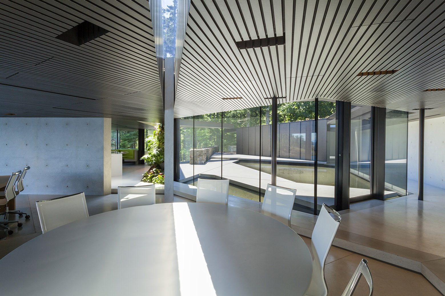 Gallery of Tula House / Patkau Architects - 25