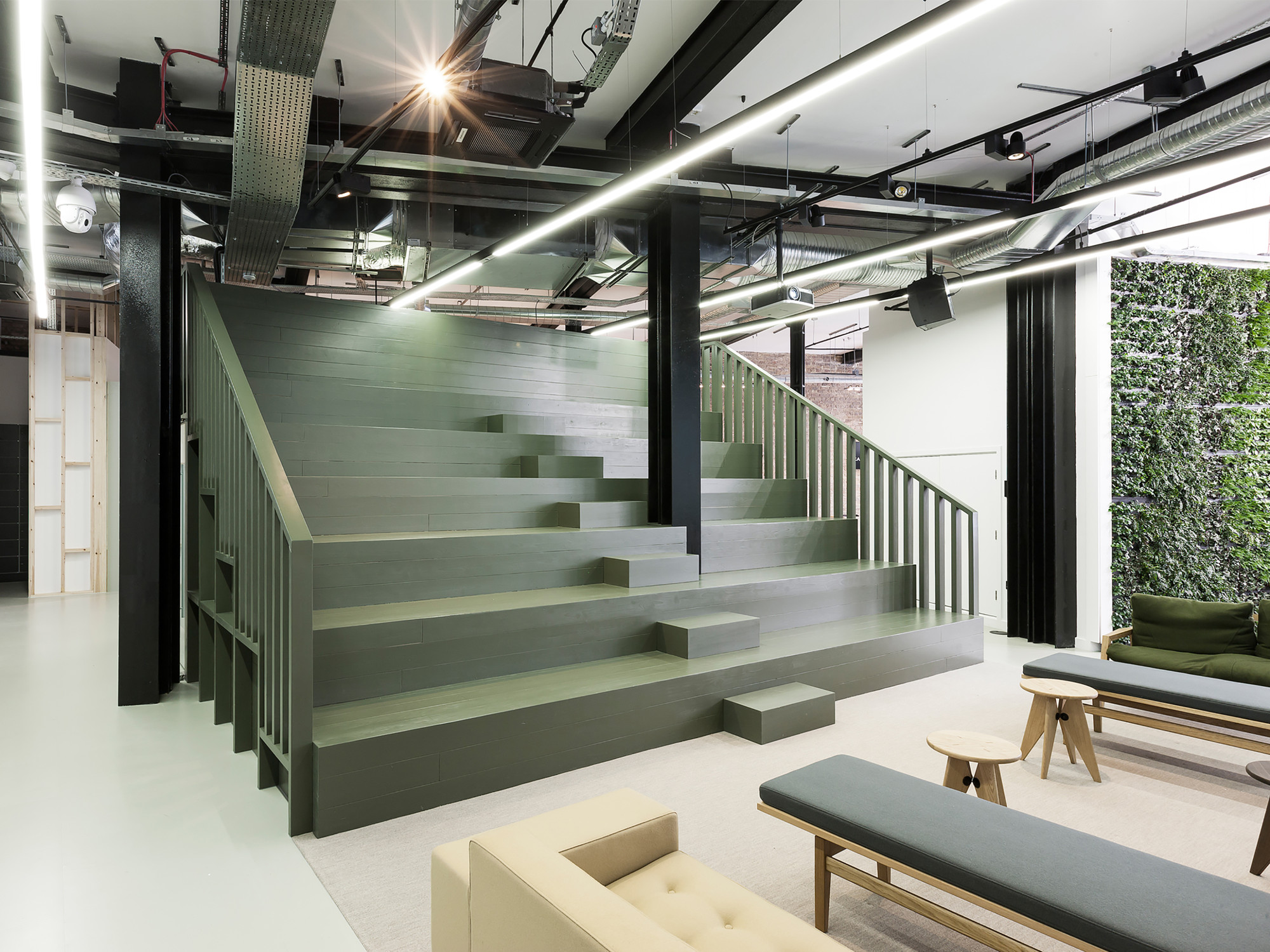 Gallery of Capco and Bold Rocket offices / D+DS architecture office - 2