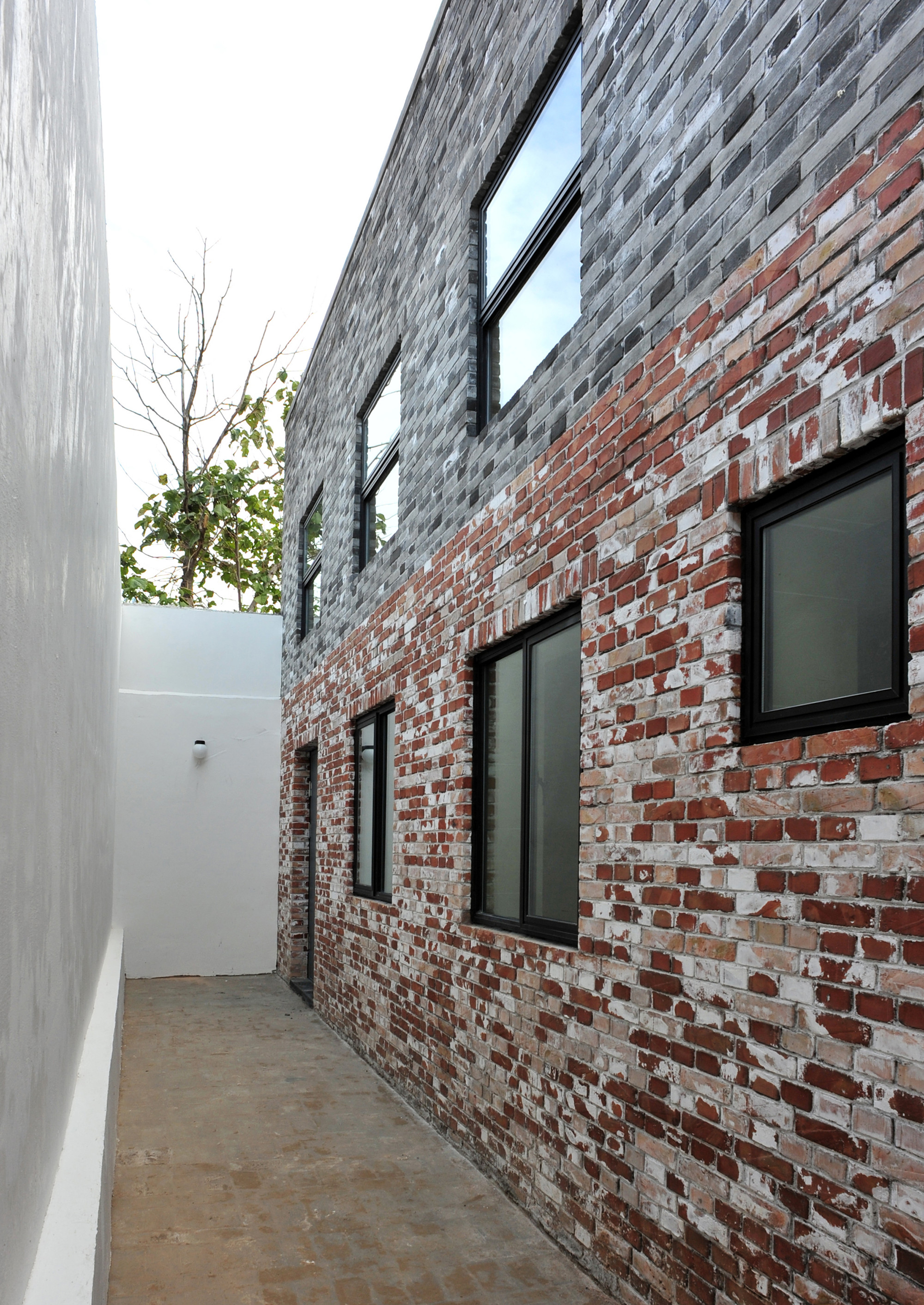 Gallery of Ban House / Zhang Dongguang + Liu Wenjuan - 7