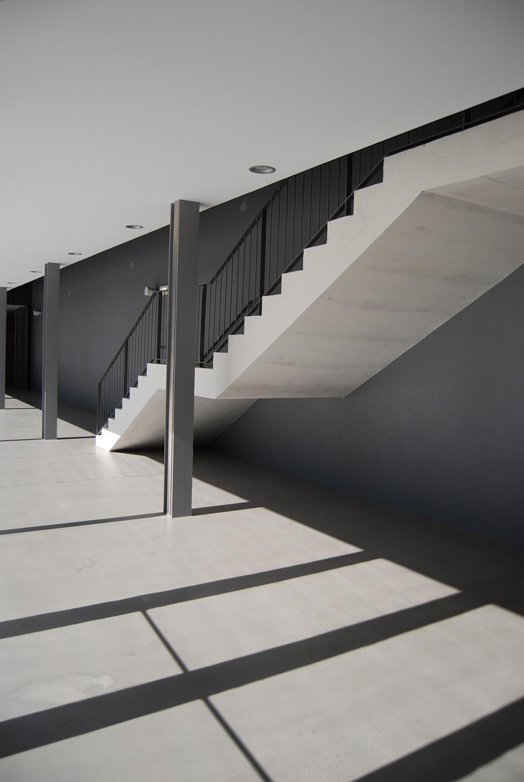 Gallery of Maceda Sport Building / ArchiTailors - 5