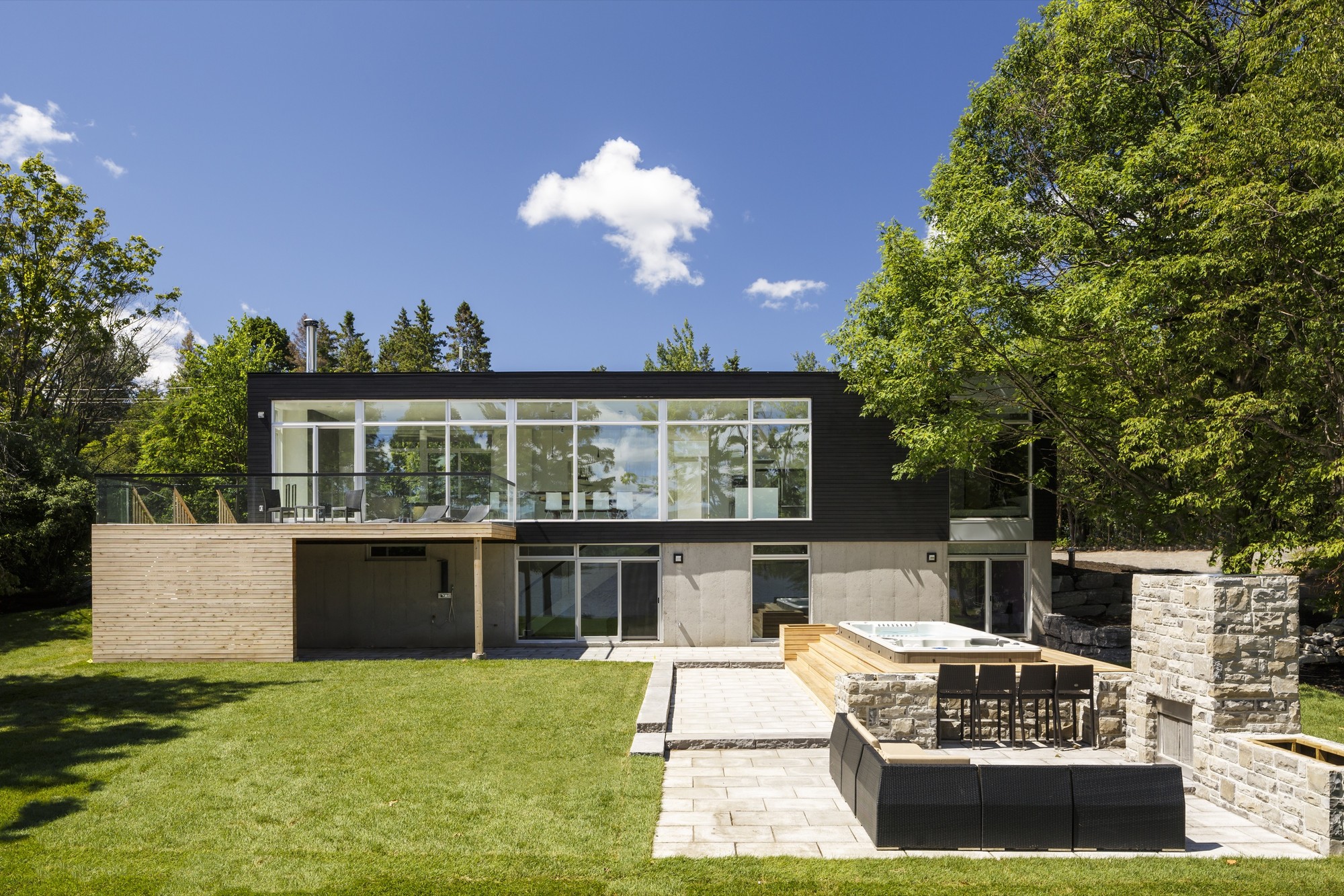 Gallery of Dunrobin Shores / Christopher Simmonds Architect - 18