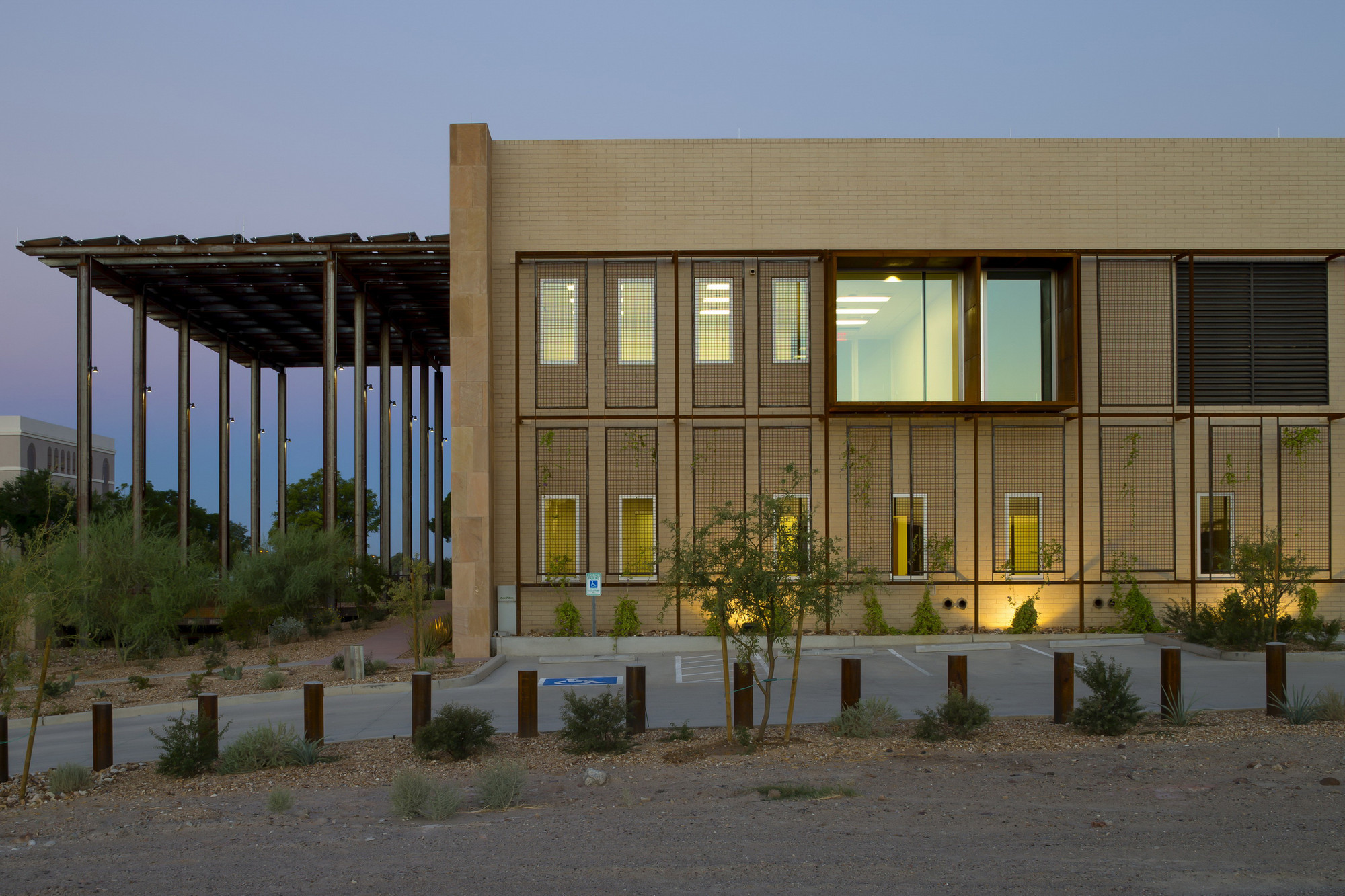 Galería de Palacio de Justicia John M. Roll / Ehrlich Architects - 8