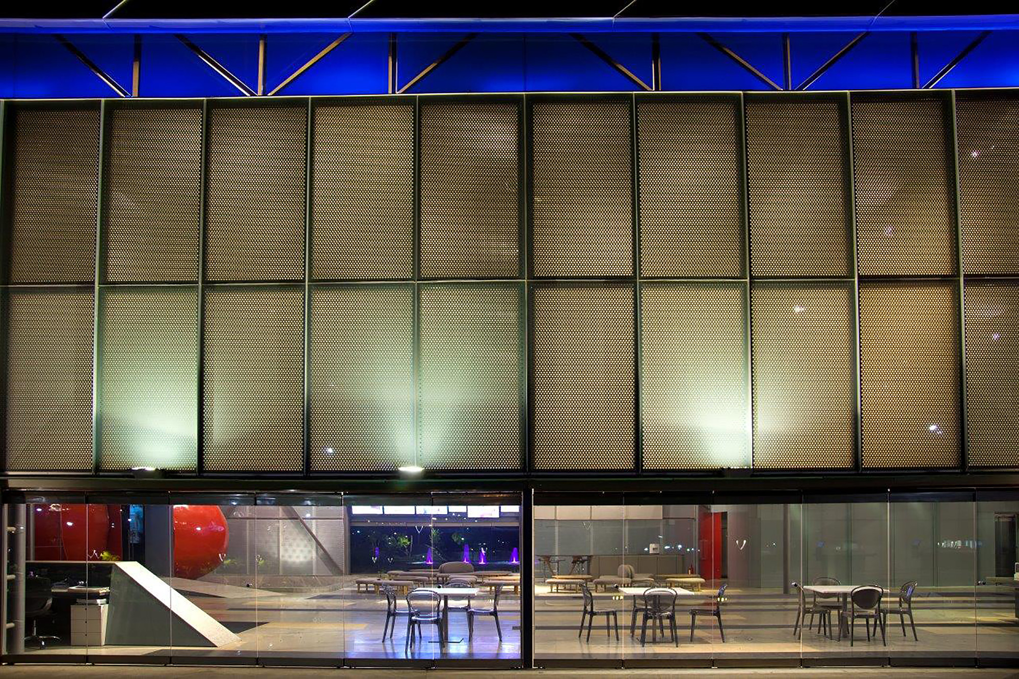 Gallery of Discovery Centre / Architecture Discipline - 8