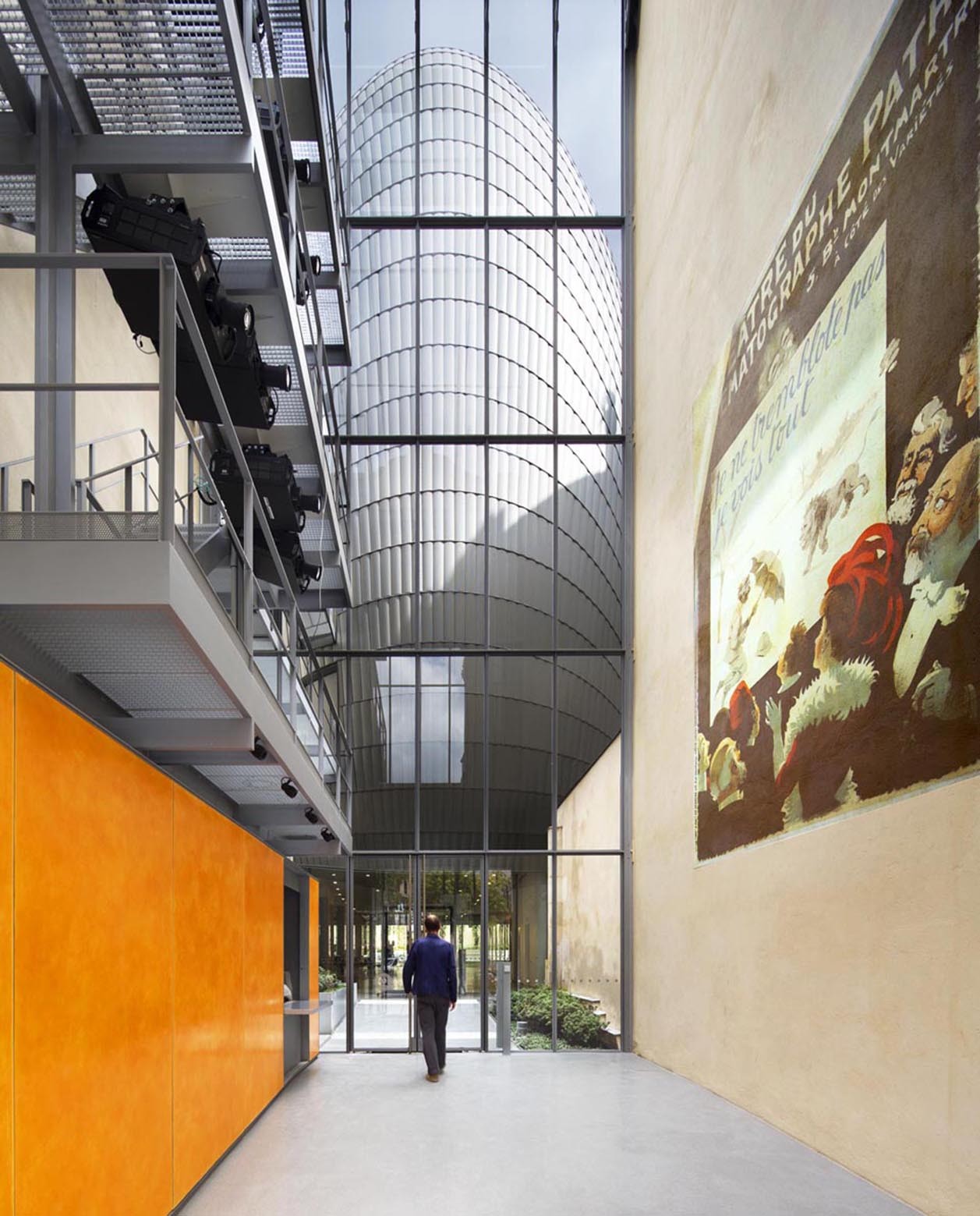 Gallery of Pathé Foundation / Renzo Piano Building Workshop - 7