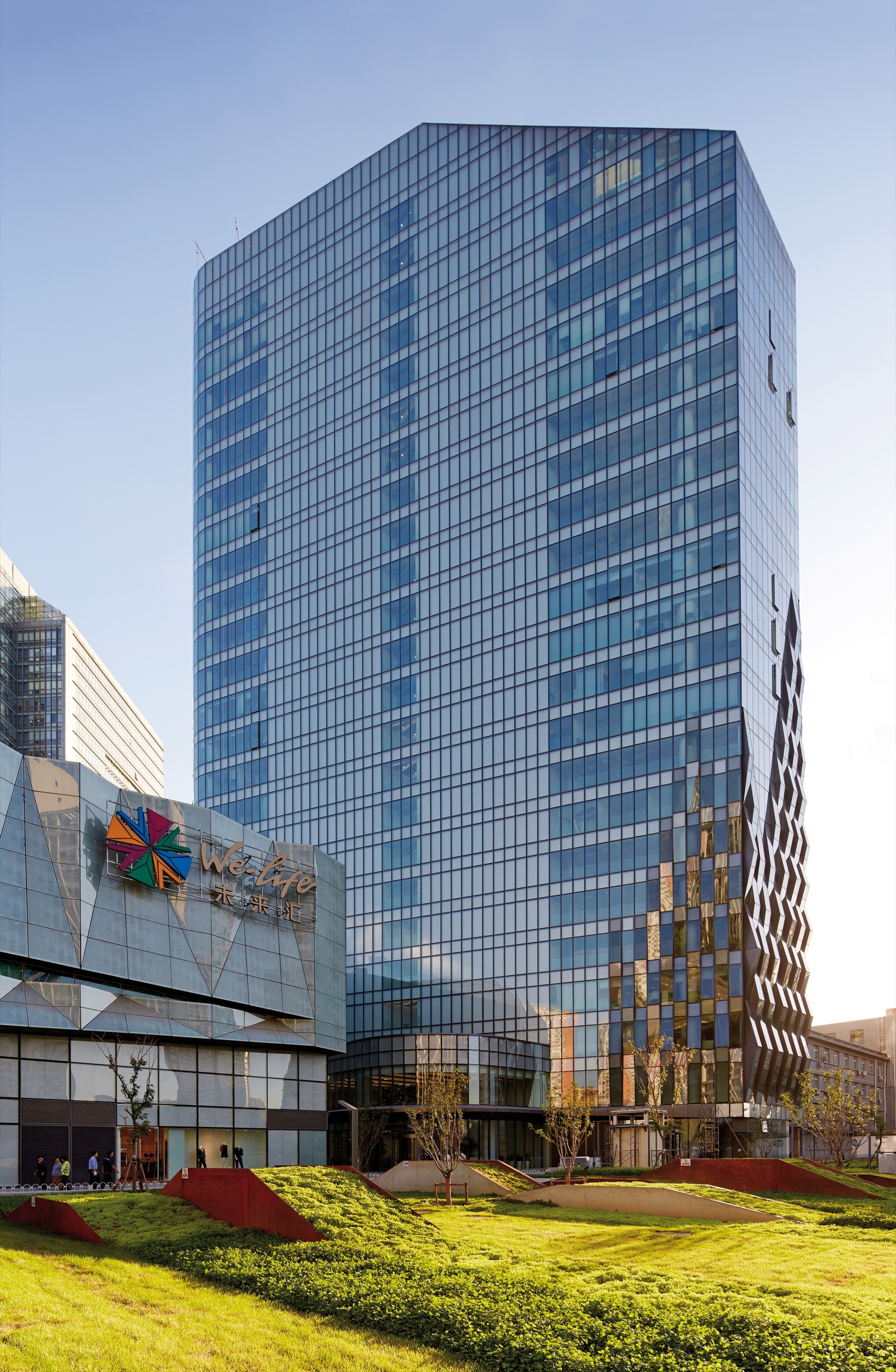 Gallery of Jing Mian Xin Cheng / CLOU architects - 9