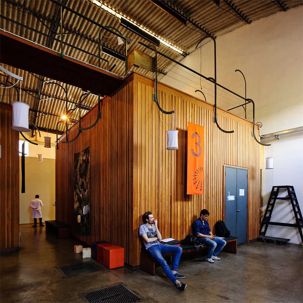 Galeria de O2 Filmes / Cristina Xavier Arquitetura - 4