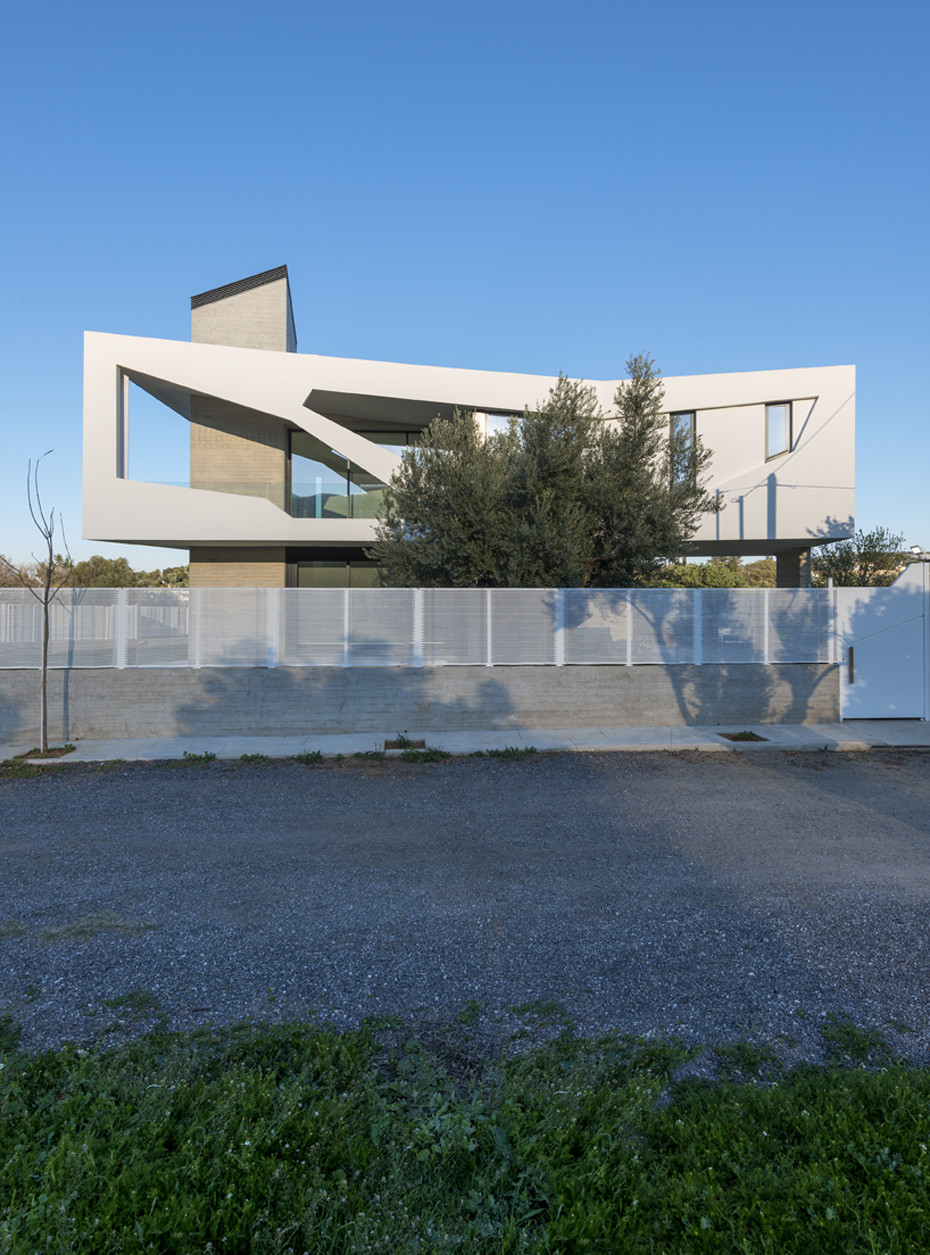 Gallery of Paradox House / KLab architecture - 12