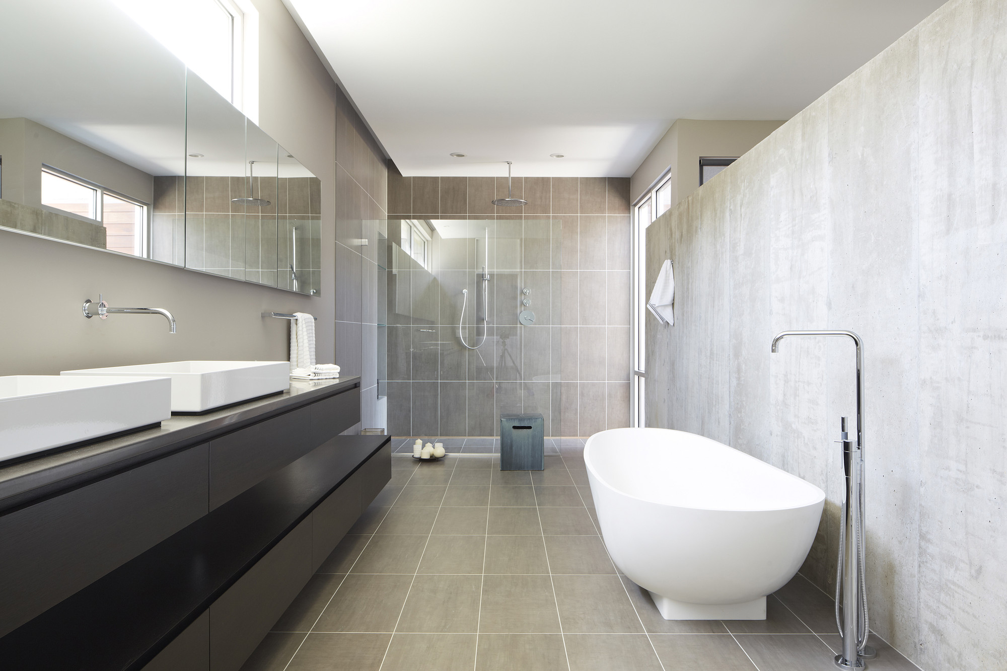 Galería de Casa con vista al río / Studio Dwell Architects - 13