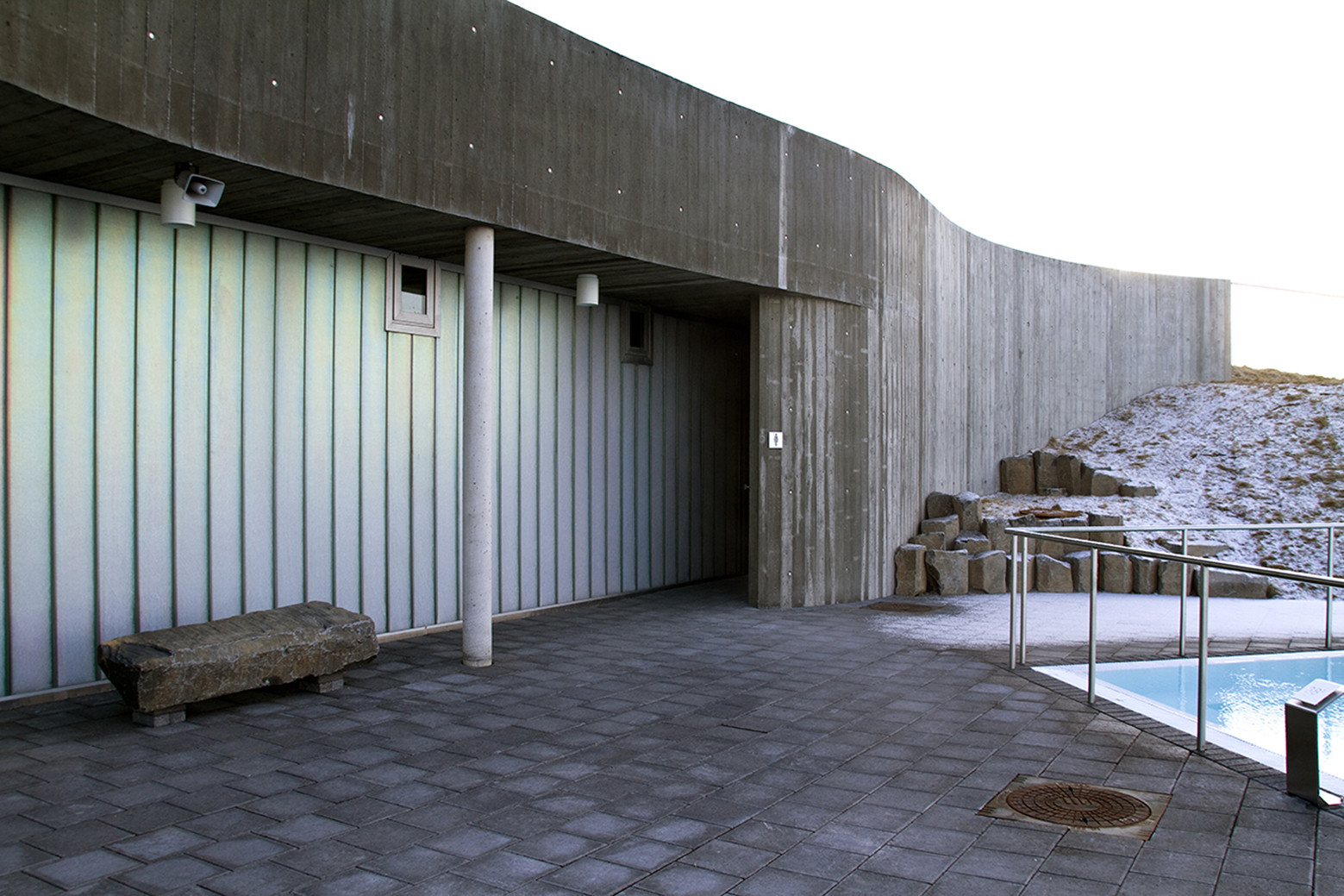 Gallery of Hofsos Swimming Pool / BASALT Architects - 7