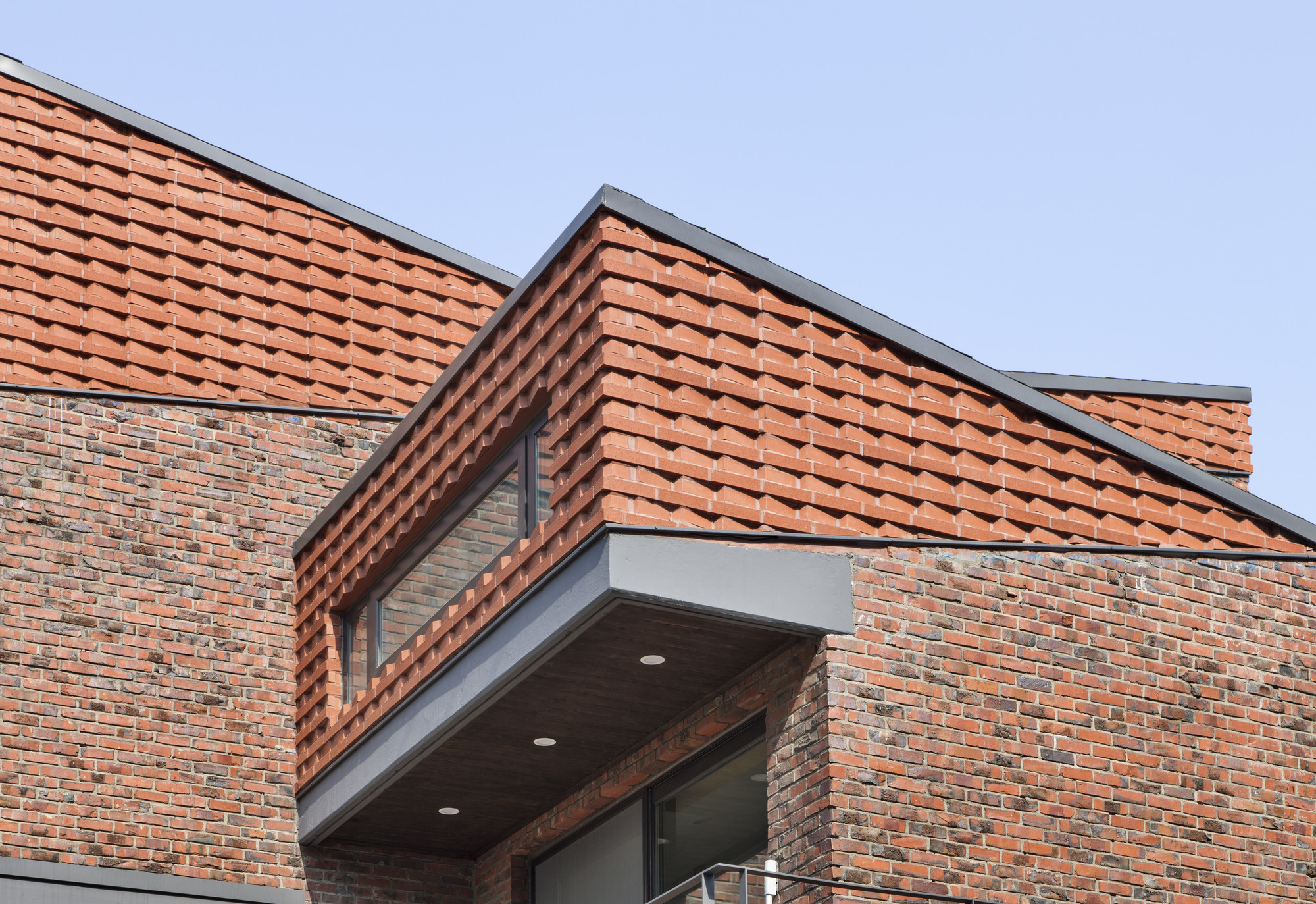 Gallery of Time Stacking House / JOHO Architecture - 12