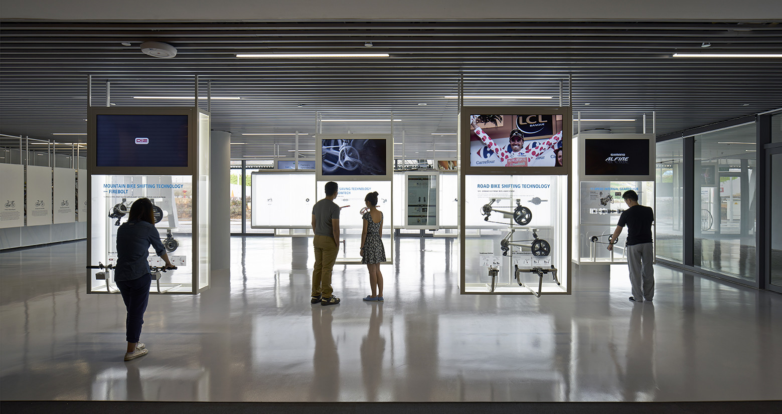 Gallery of Shimano Cycling World / Eight Inc - 12